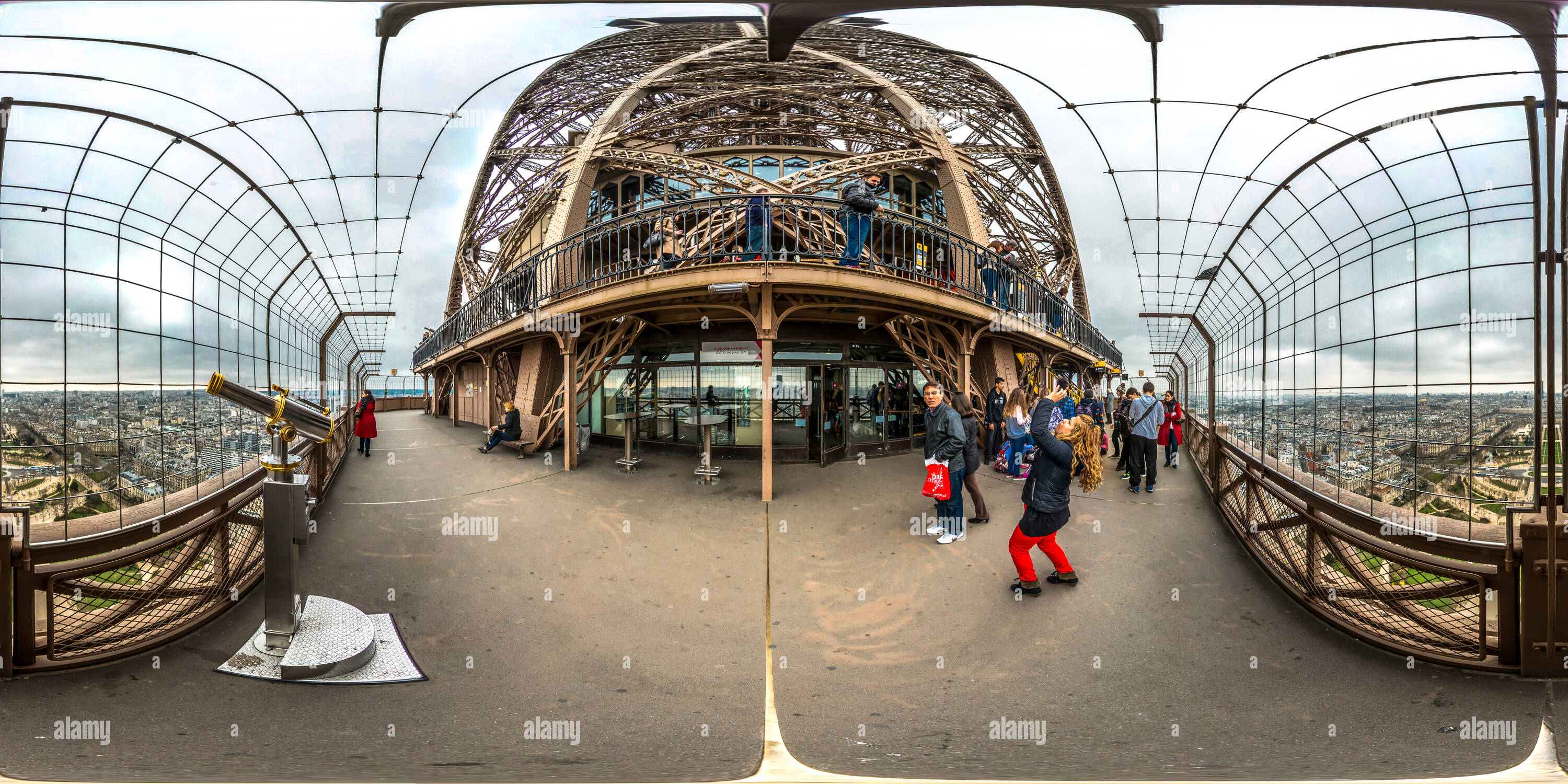 360° view of Viewing from the second floor of the Eiffel Tower - Alamy