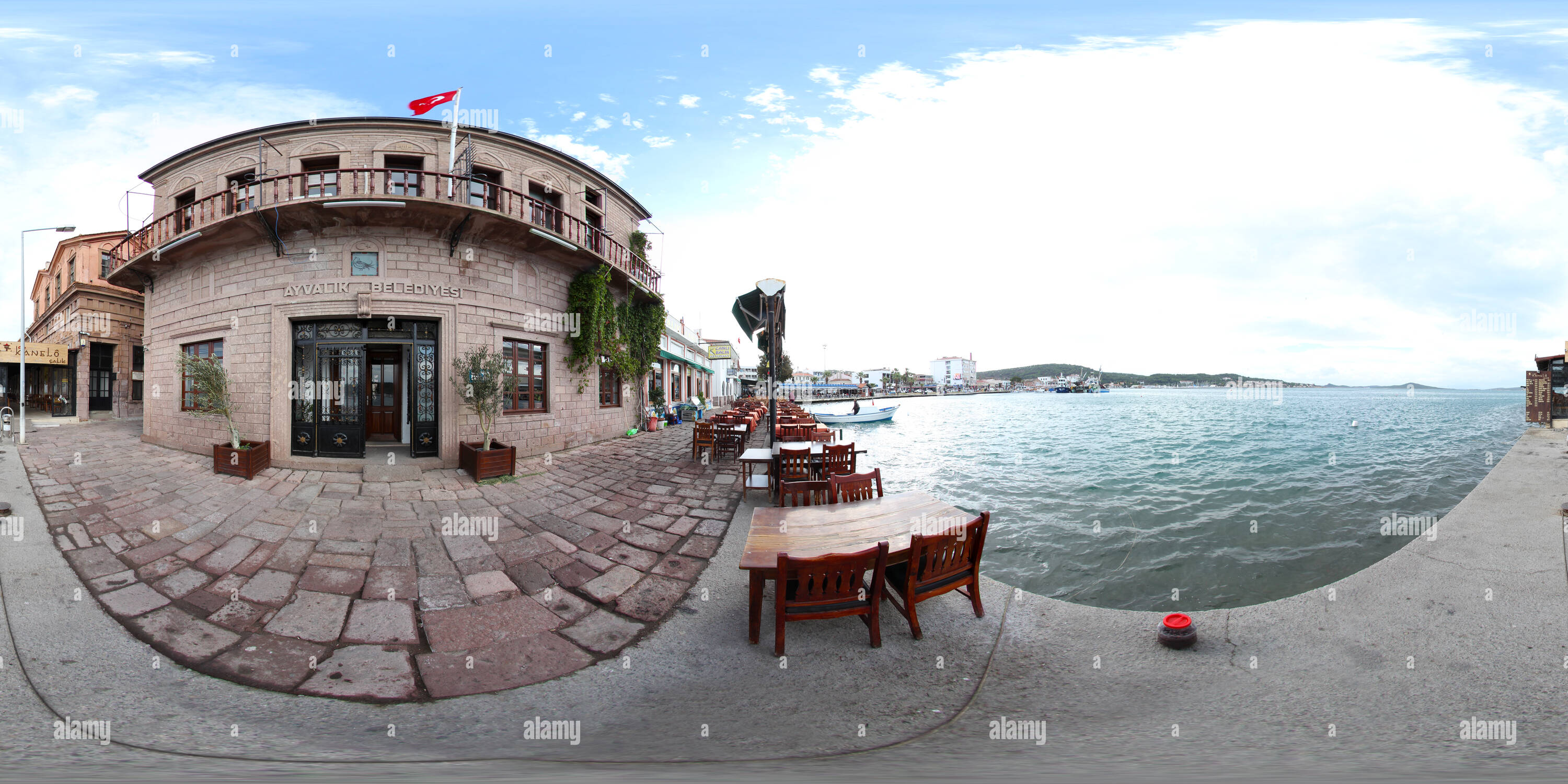 Ayvalik ilcesi hi-res stock photography and images - Alamy