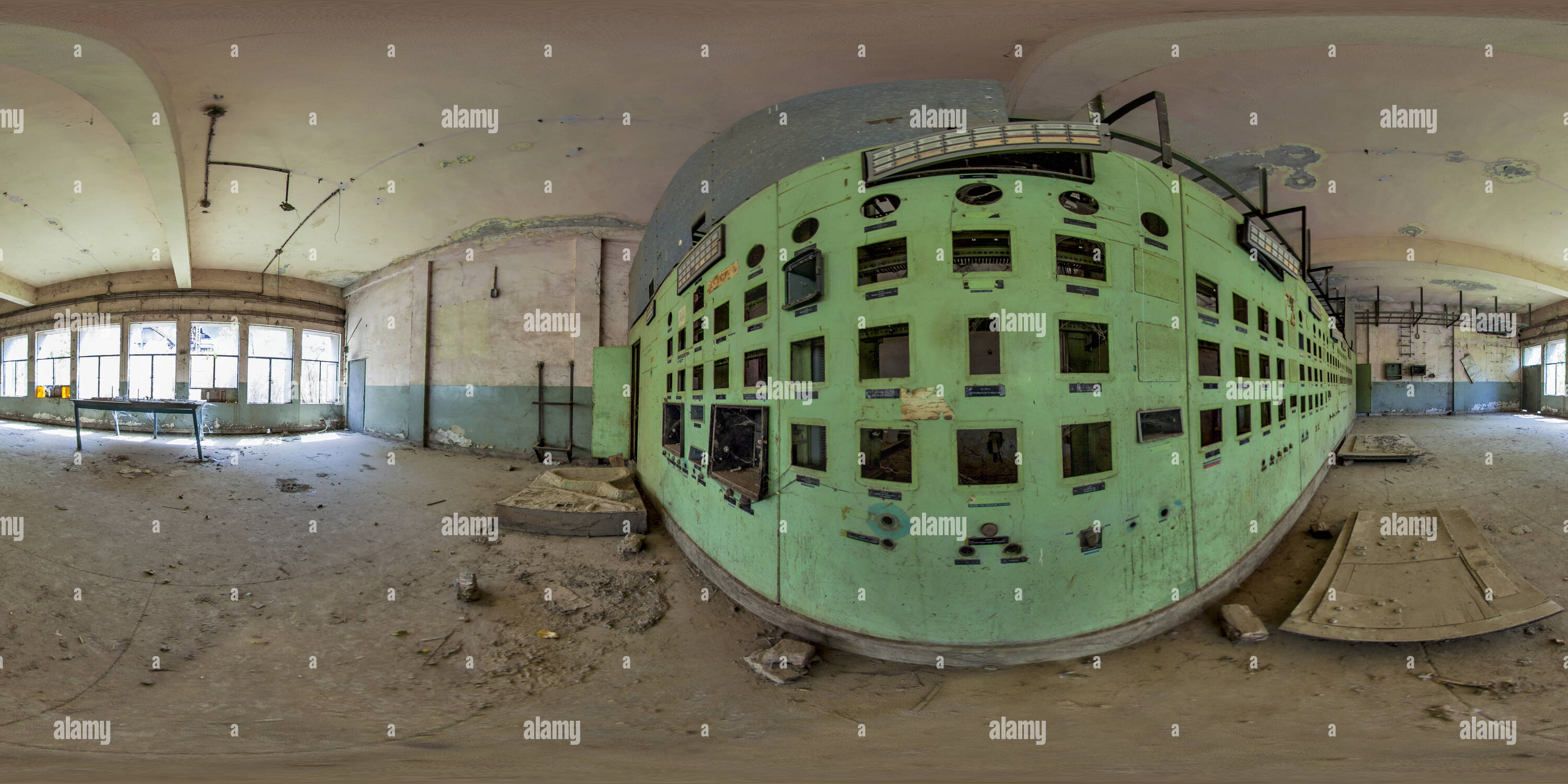 360° view of Union Carbide (India) Control Room 2 - Alamy