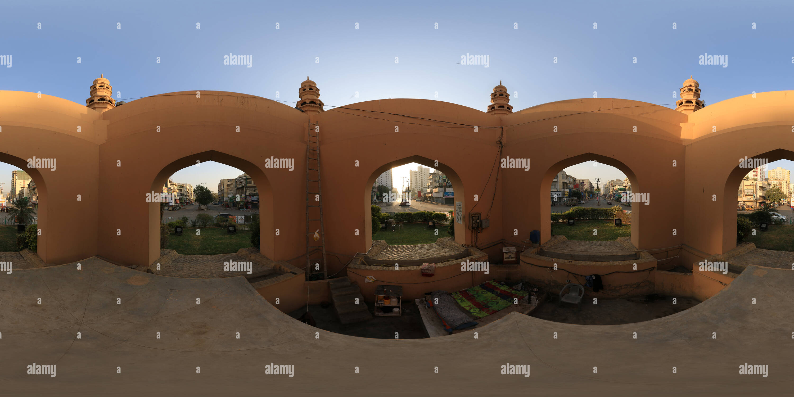 Chowrangi hi-res stock photography and images - Alamy