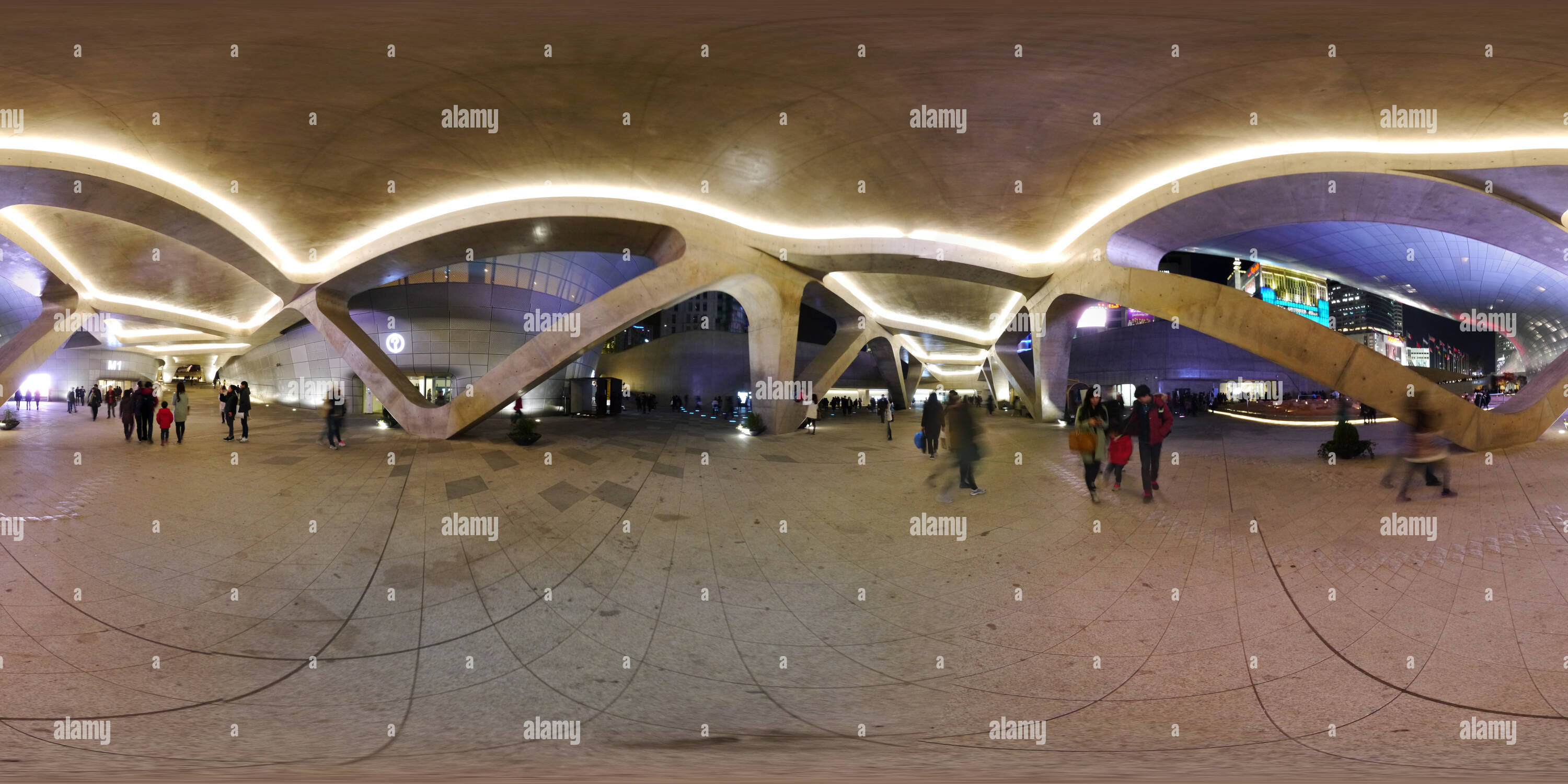 360° view of Dongdaemun design plaza - Alamy