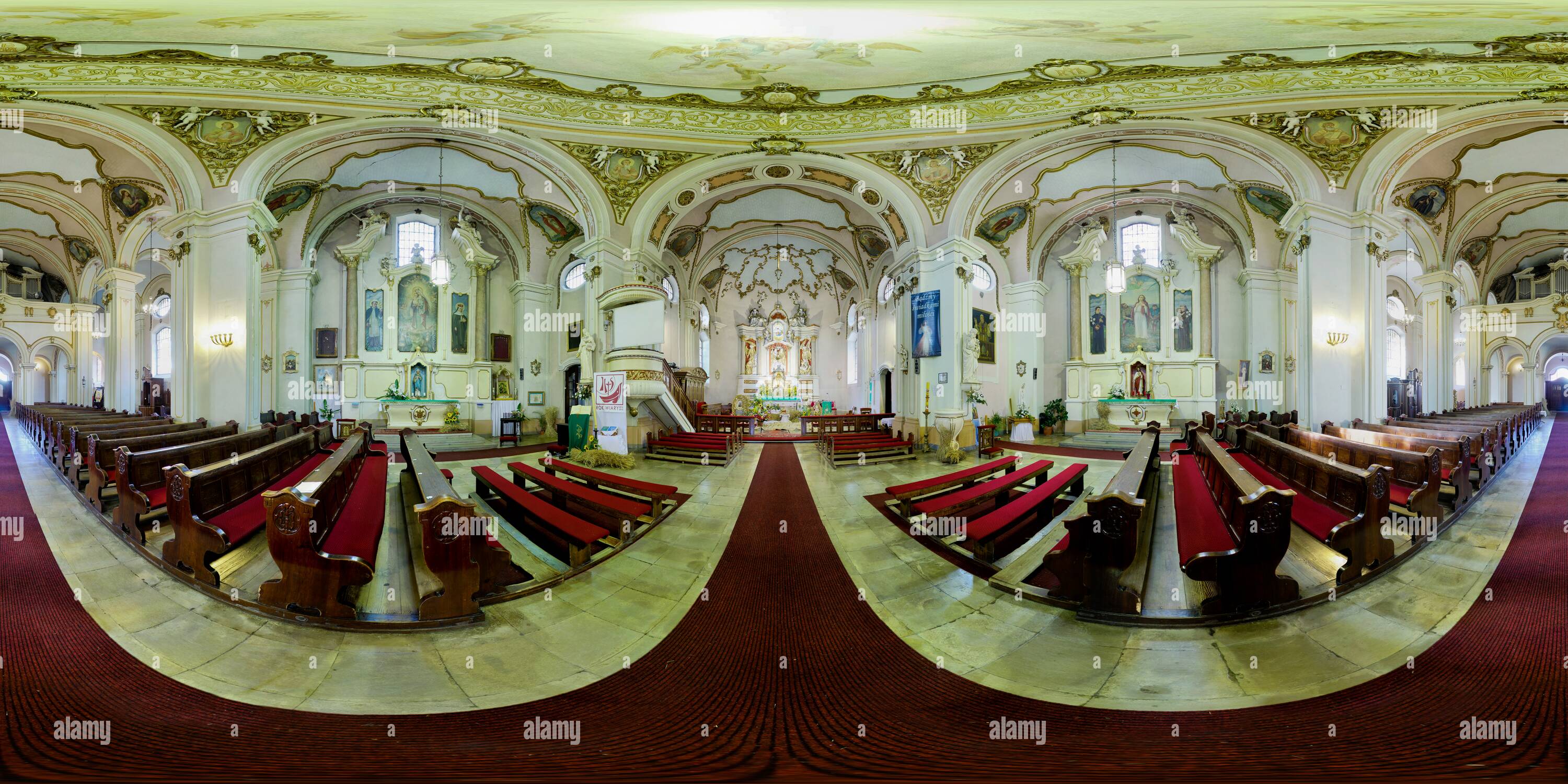 360° view of interior of the church - Alamy