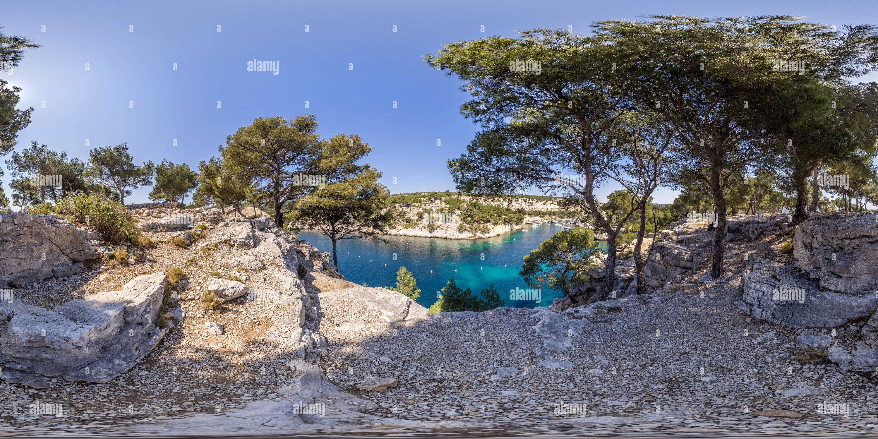 360° view of Port Miou calanque, near Marseille (cove - Alamy
