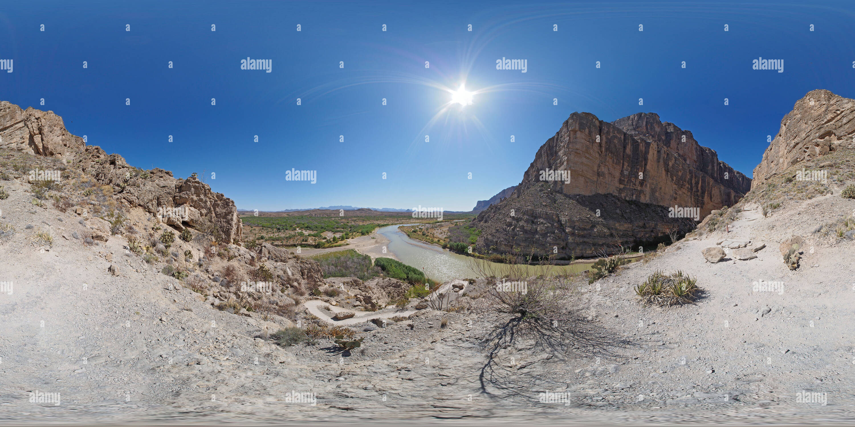 360° view of Switchback trail Into Santa Elena Canyon - Alamy