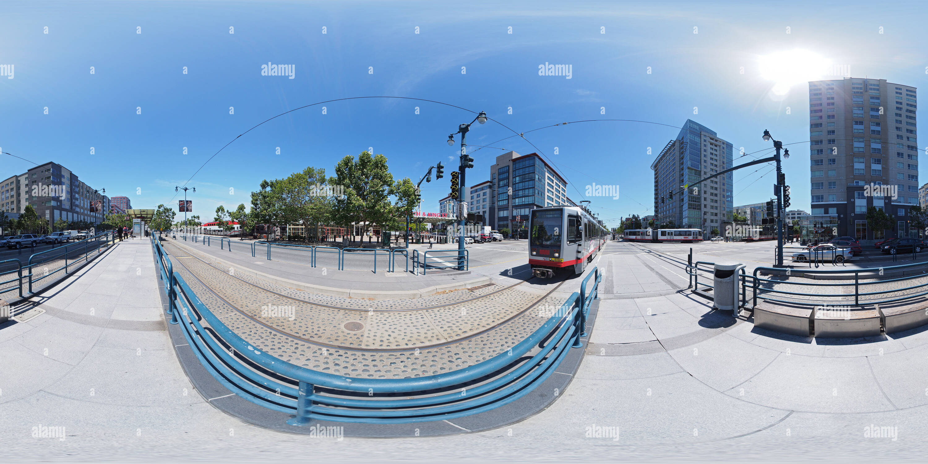 360° view of Muni and Caltrain at Fourth and King - Alamy