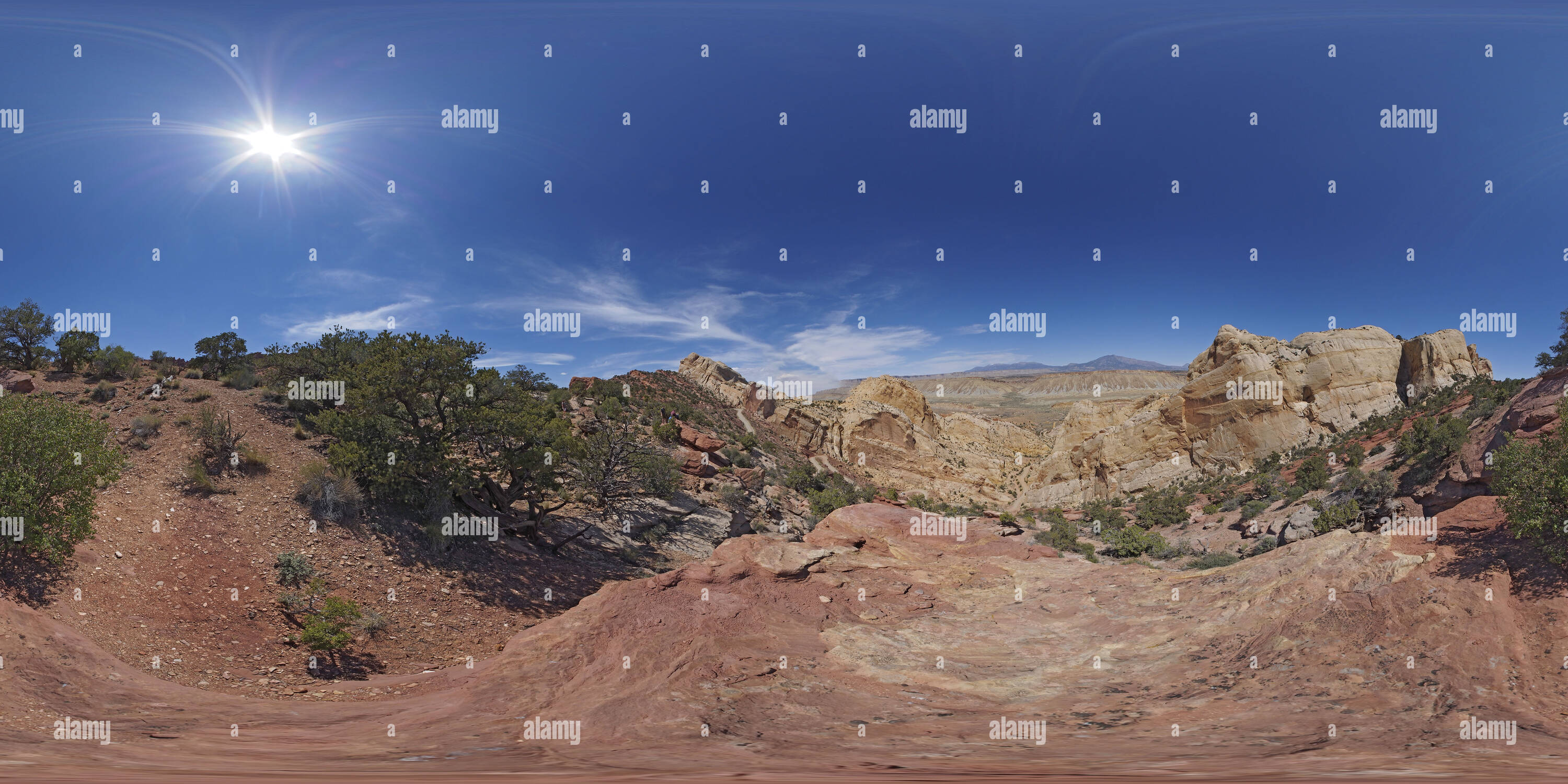 360° view of Above the Burr Trail switchbacks - Alamy
