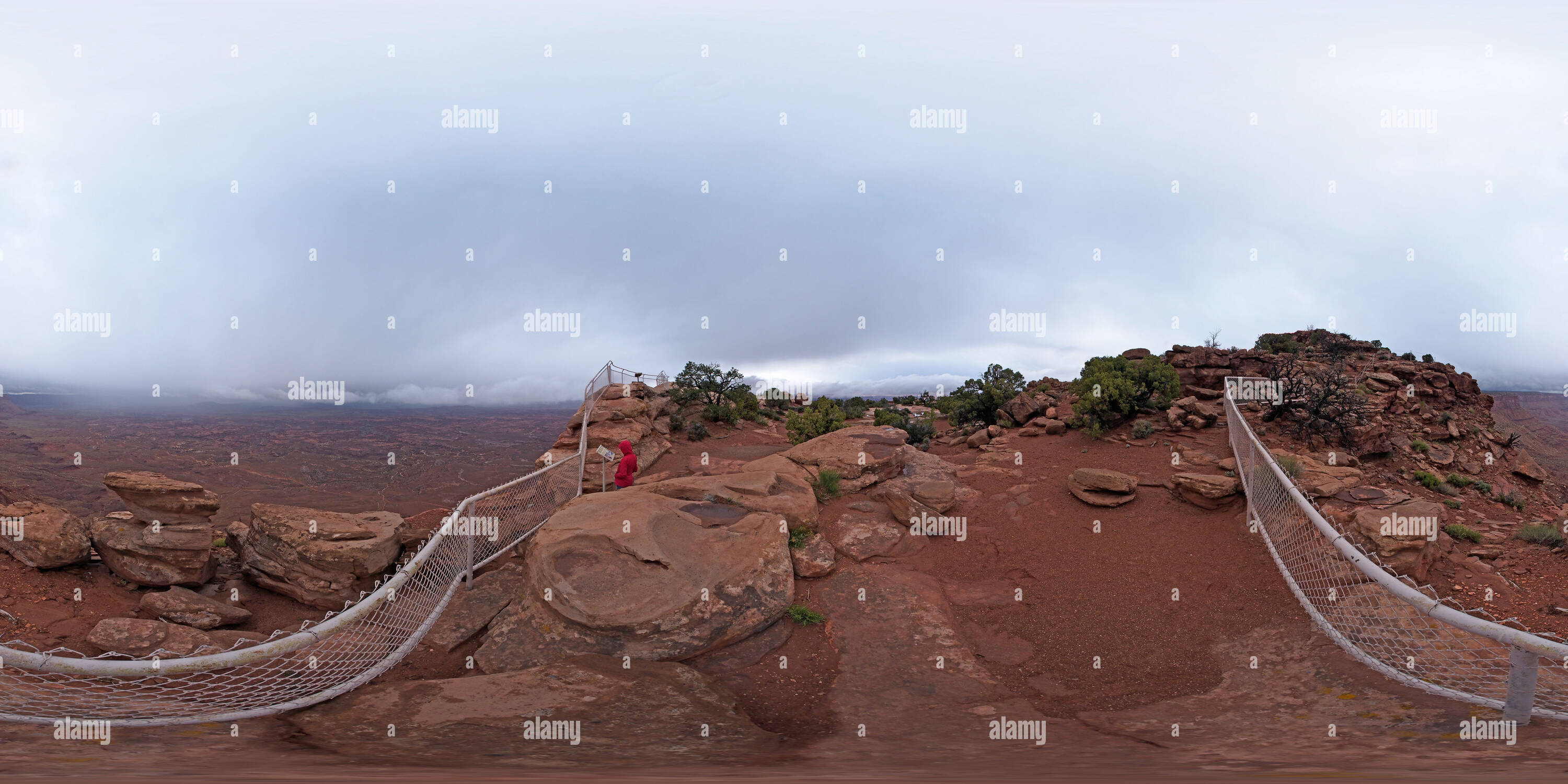 360° view of Needles Overlook in a May storm - Alamy