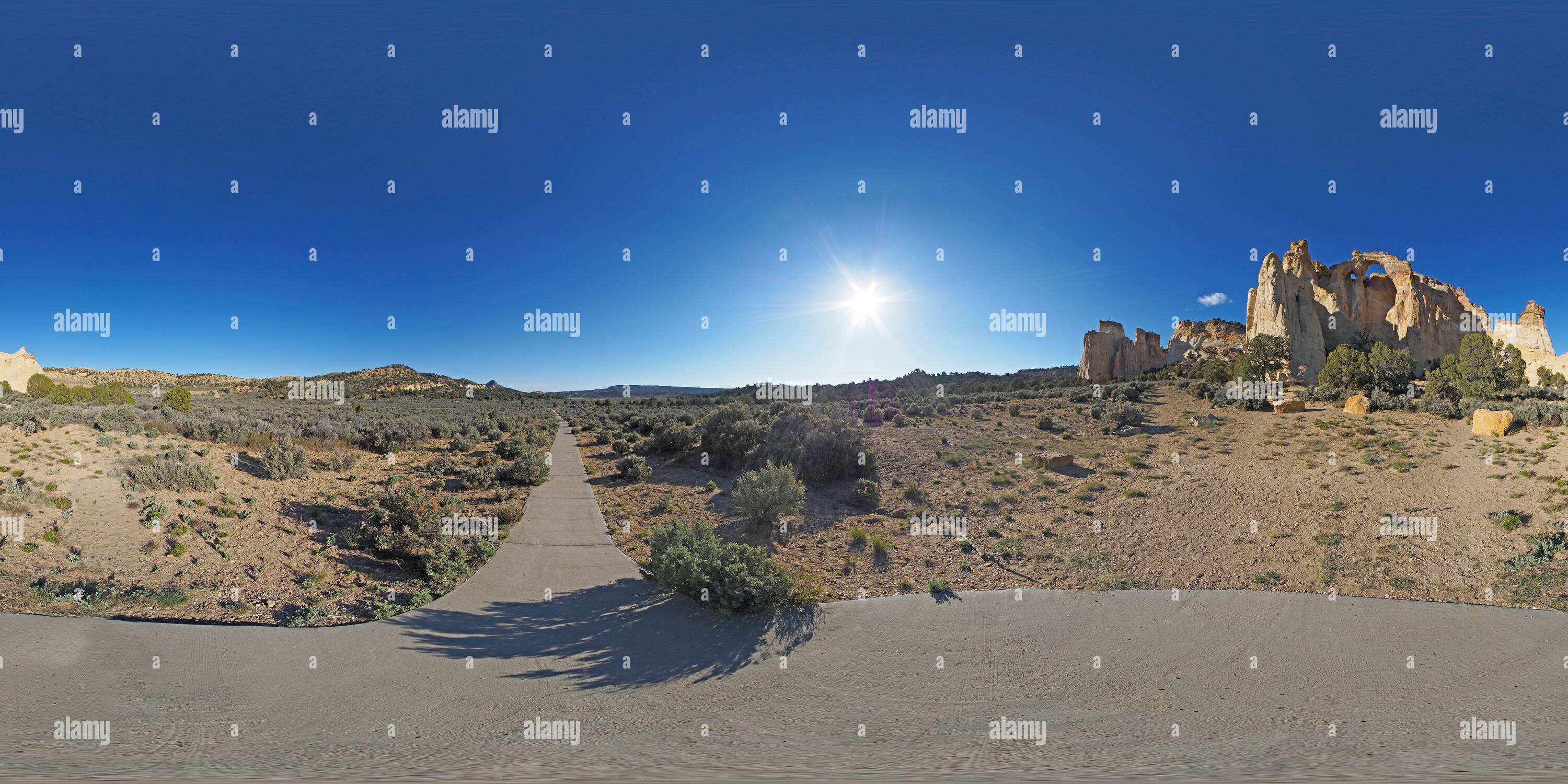 360° view of Accessible viewpoint for Grosvenor Arch - Alamy