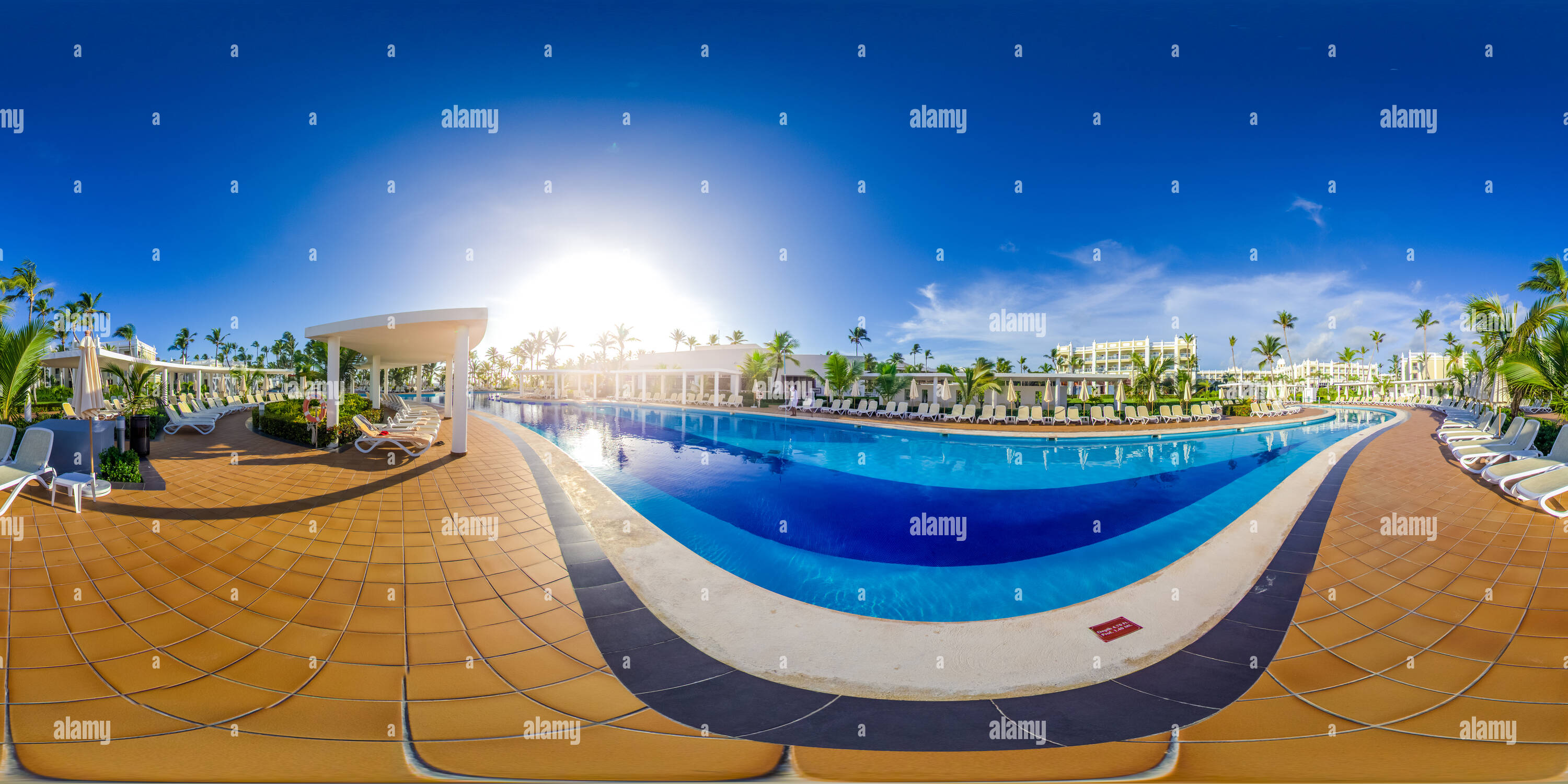 360° view of Sensimar Hotel - RIU Pool in the Morning sun - Alamy