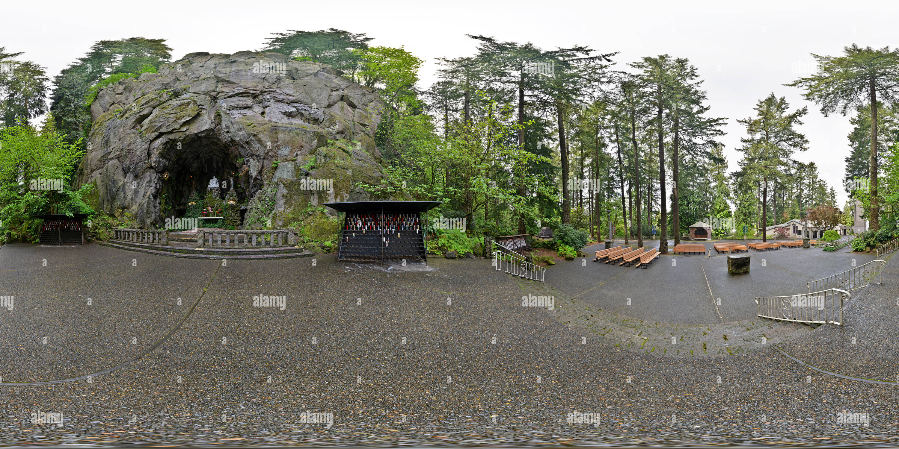 360° view of The Grotto - Portland, Oregon - Alamy