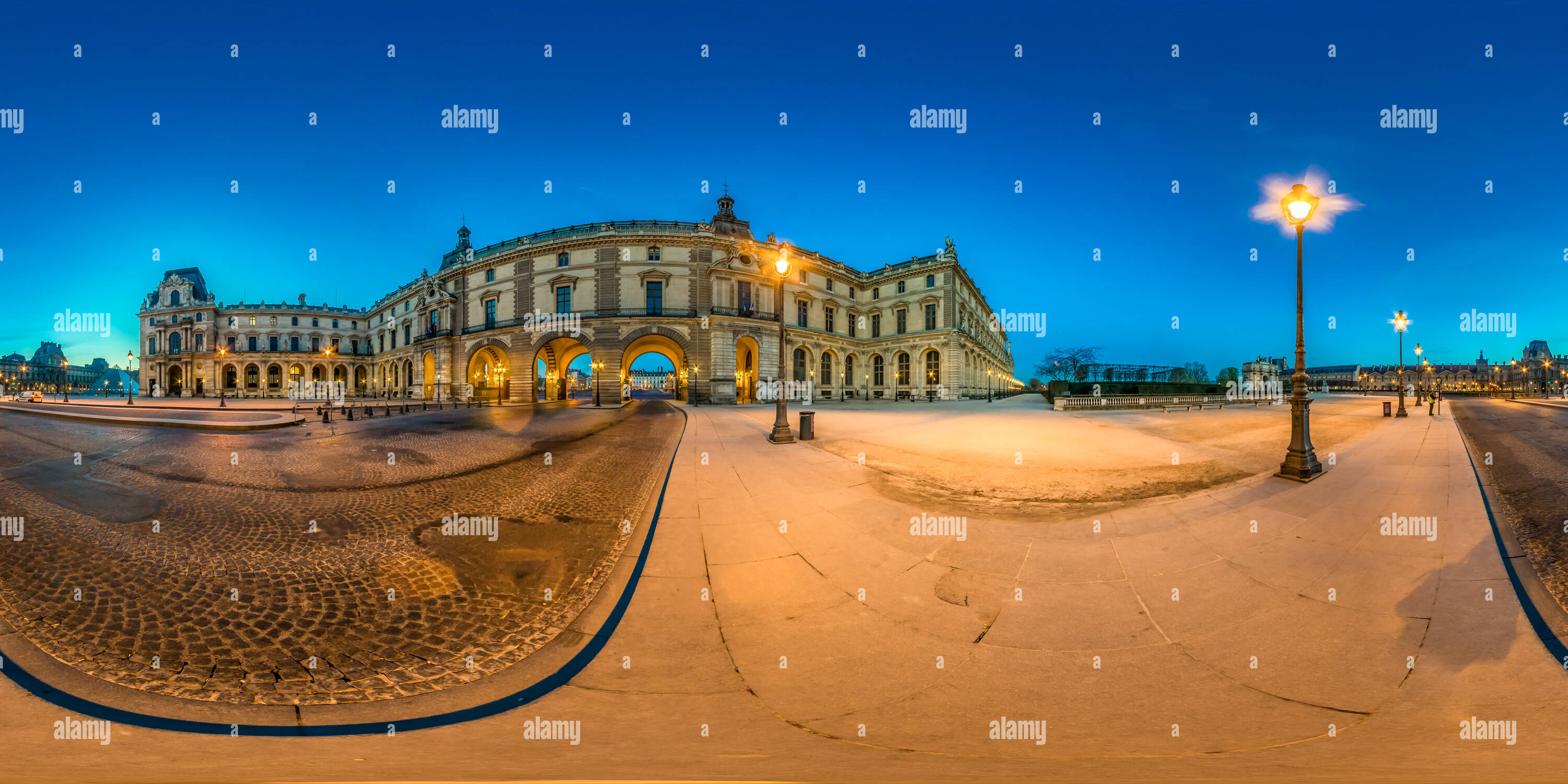 360° view of Place du Carrousel - Alamy