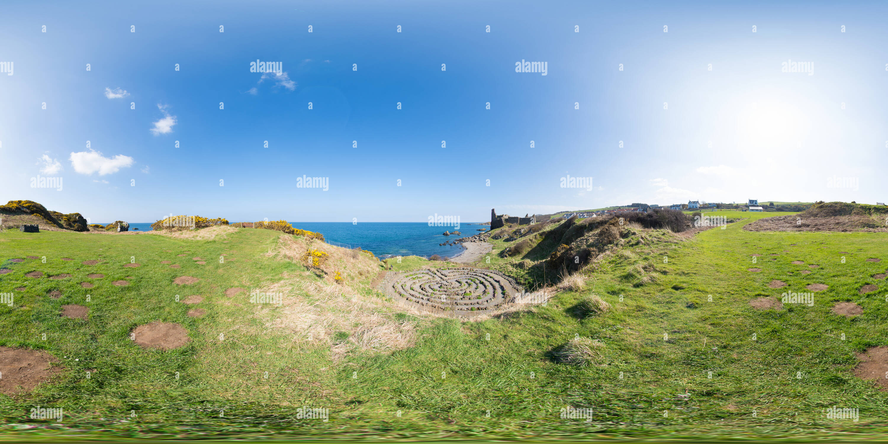 360° view of Dunure Castle Scotland - Alamy