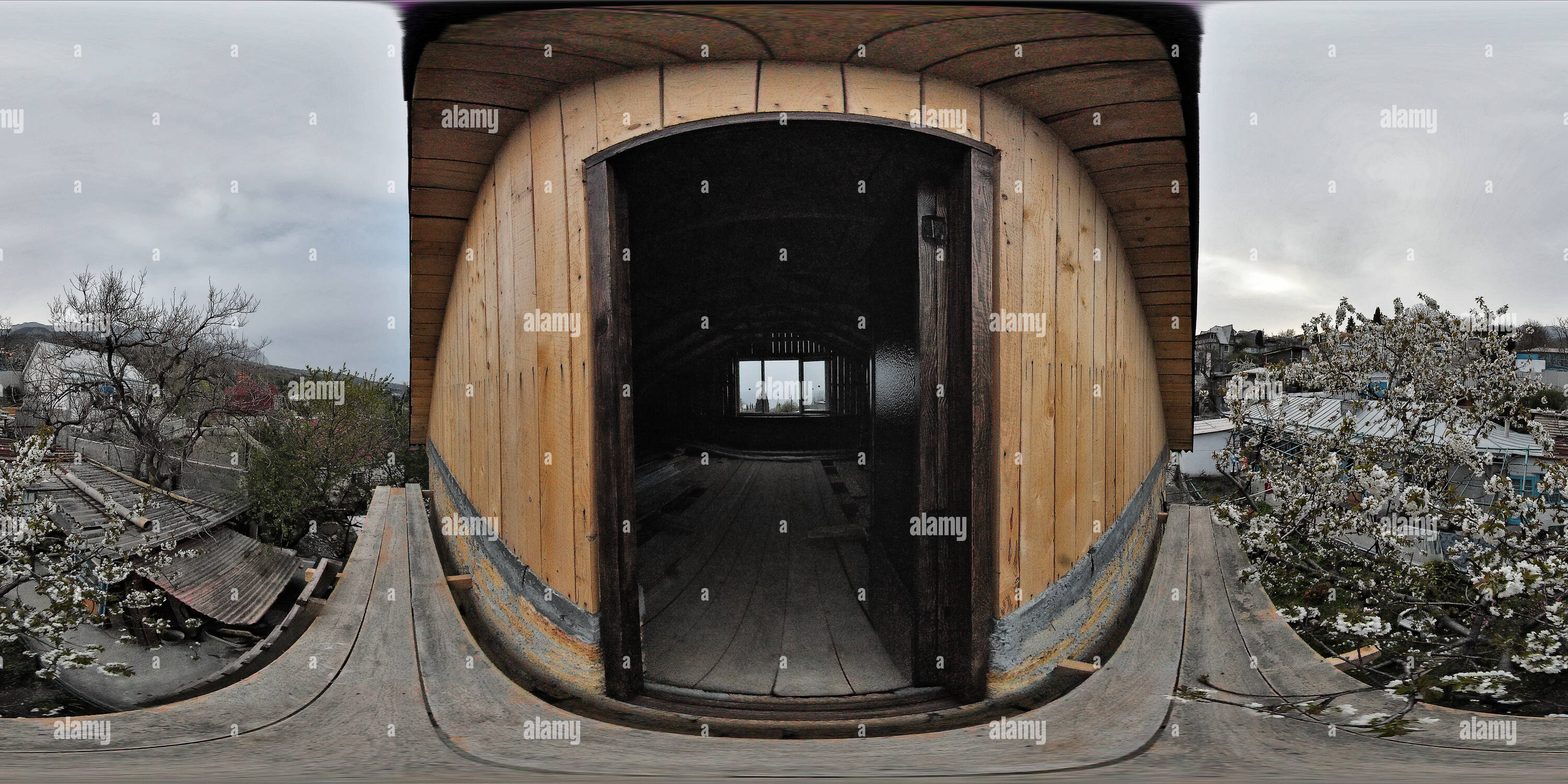 360° view of Work In Progress, outside - Alamy