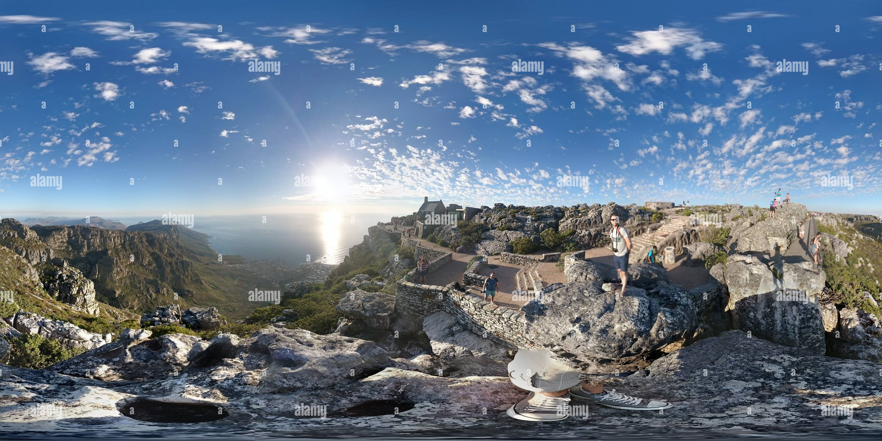 360° view of Pano 20150409 183011 - Alamy