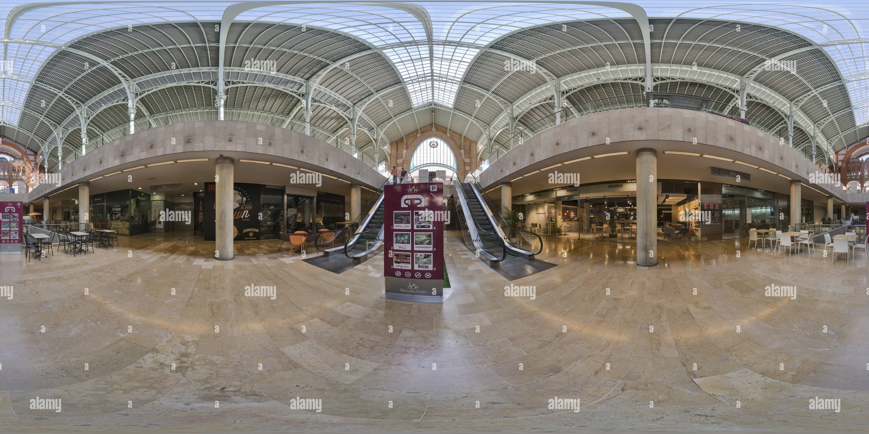 360° view of Mercado de Colon - Valencia - Alamy