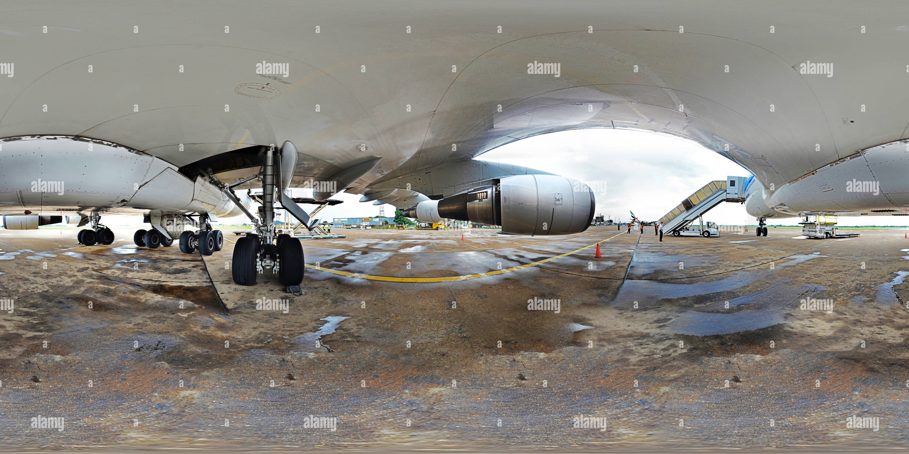 360° view of Lusaka Airport, KLM Cargo B747 turnaround - Alamy