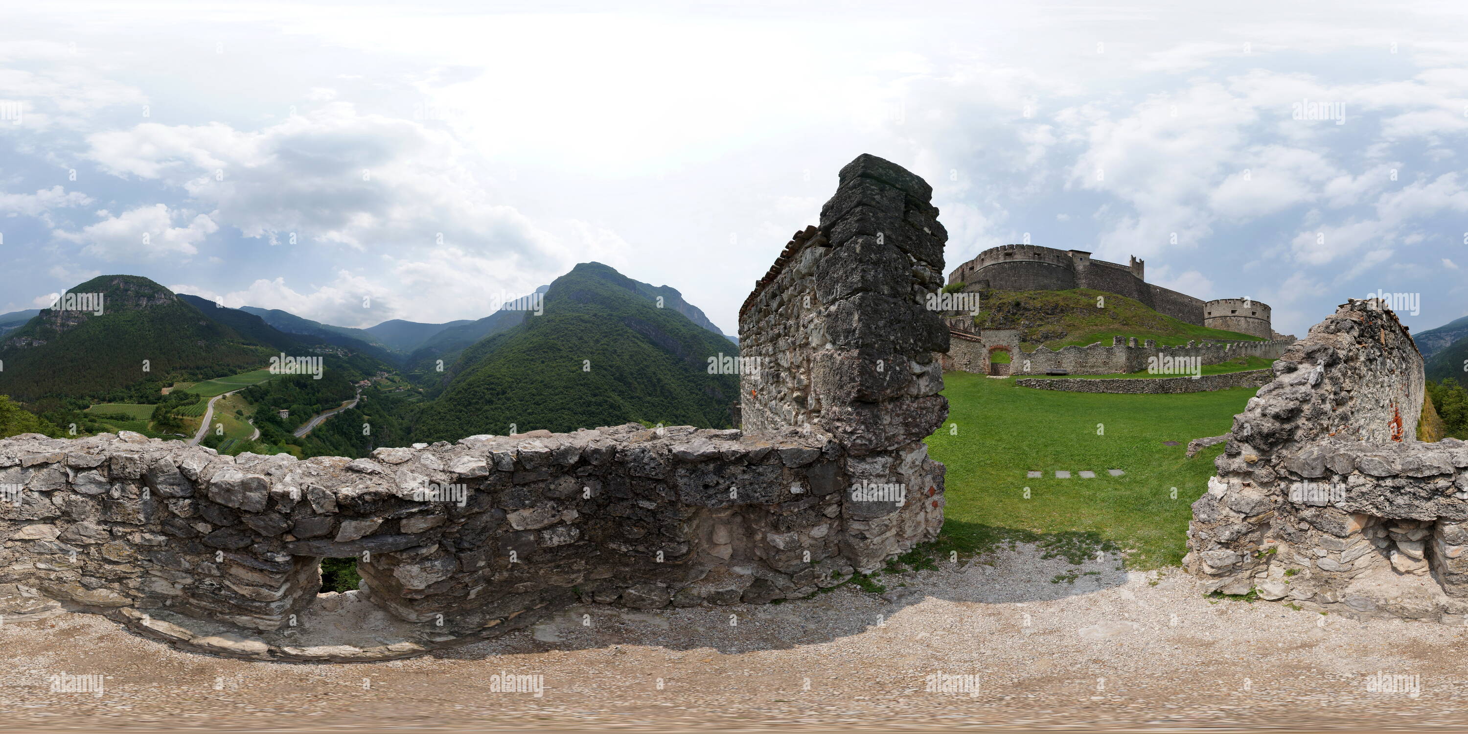 Castel beseno hi-res stock photography and images - Alamy