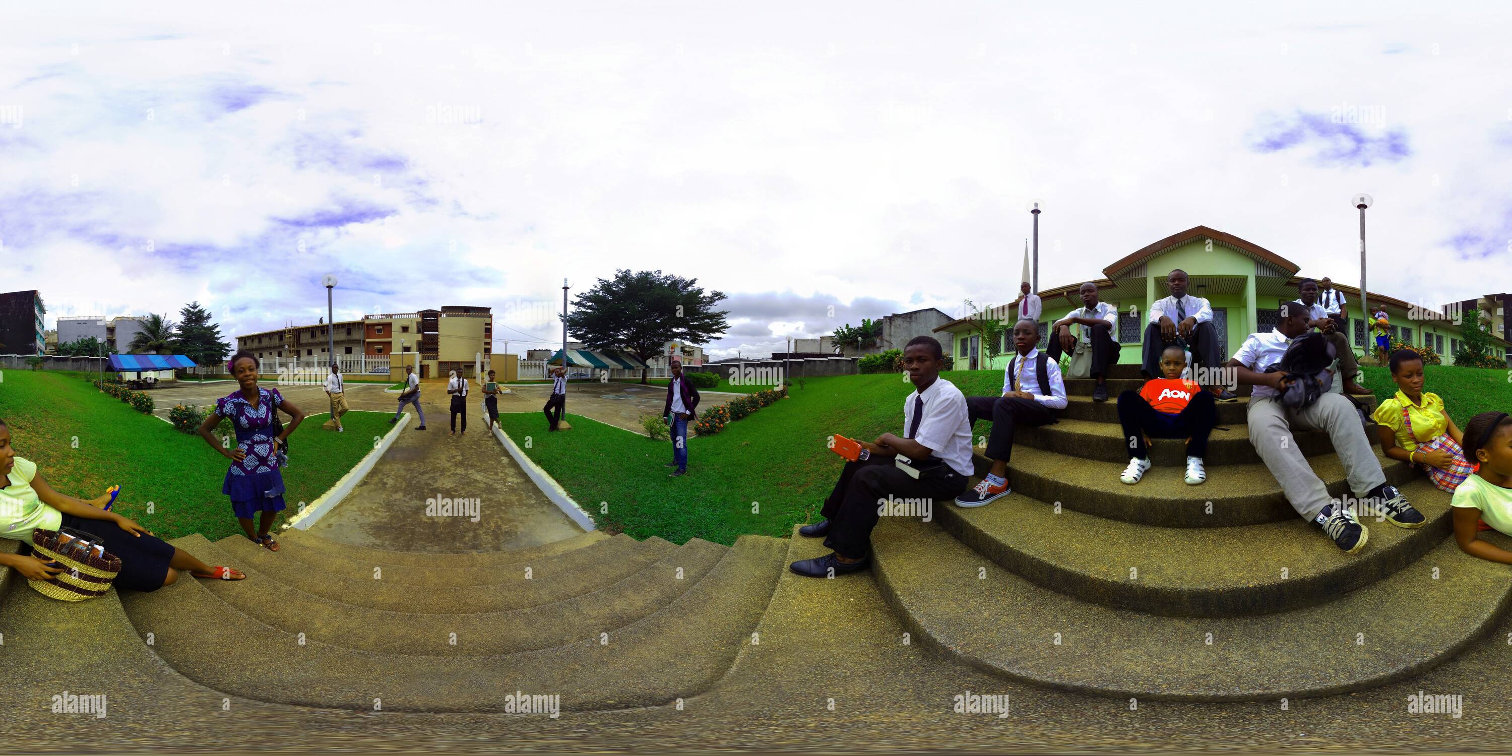 360° view of Dokui Jeunesse Cities 1 - Alamy