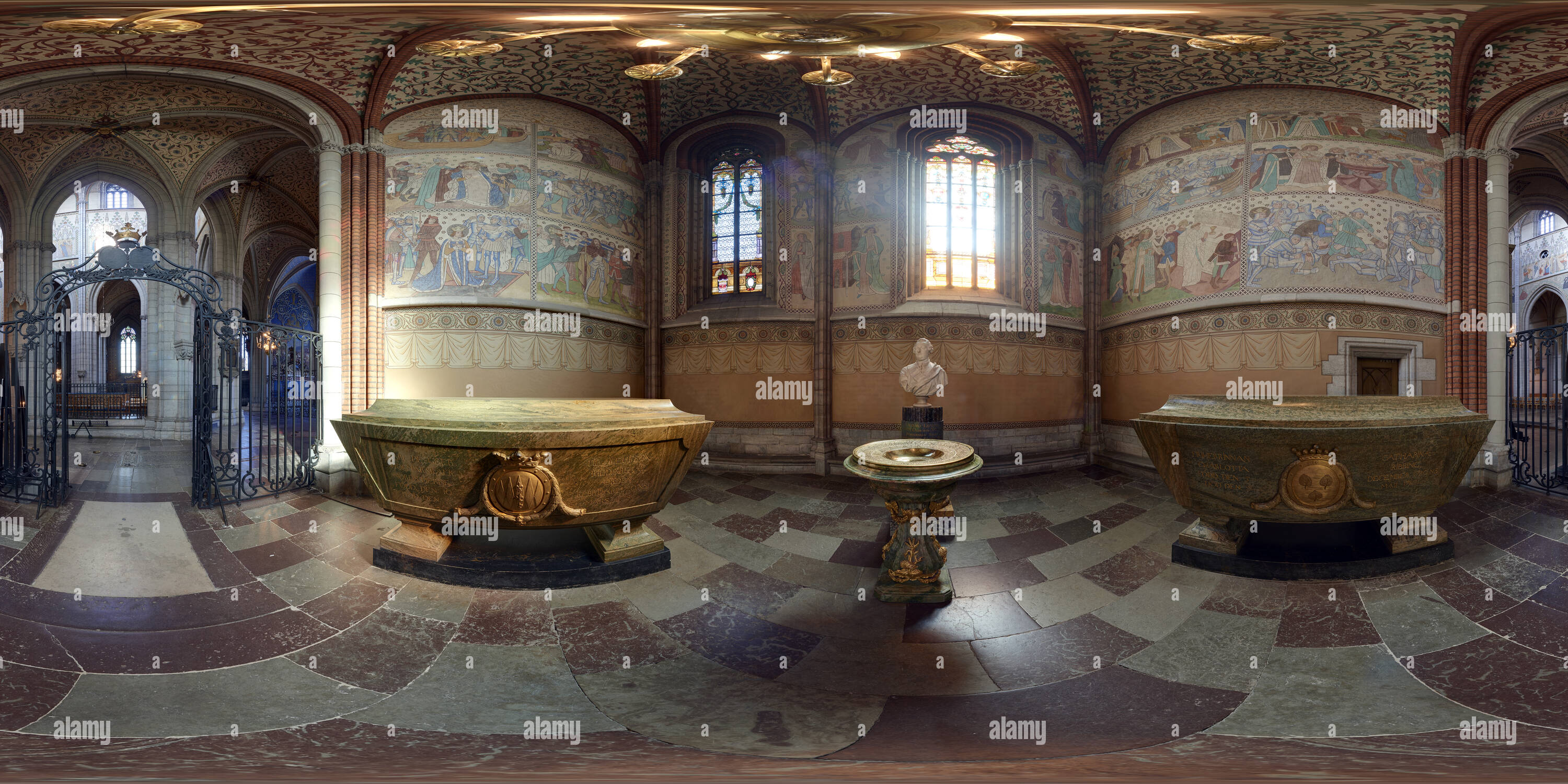360° view of Uppsala Cathedral crypt - Alamy