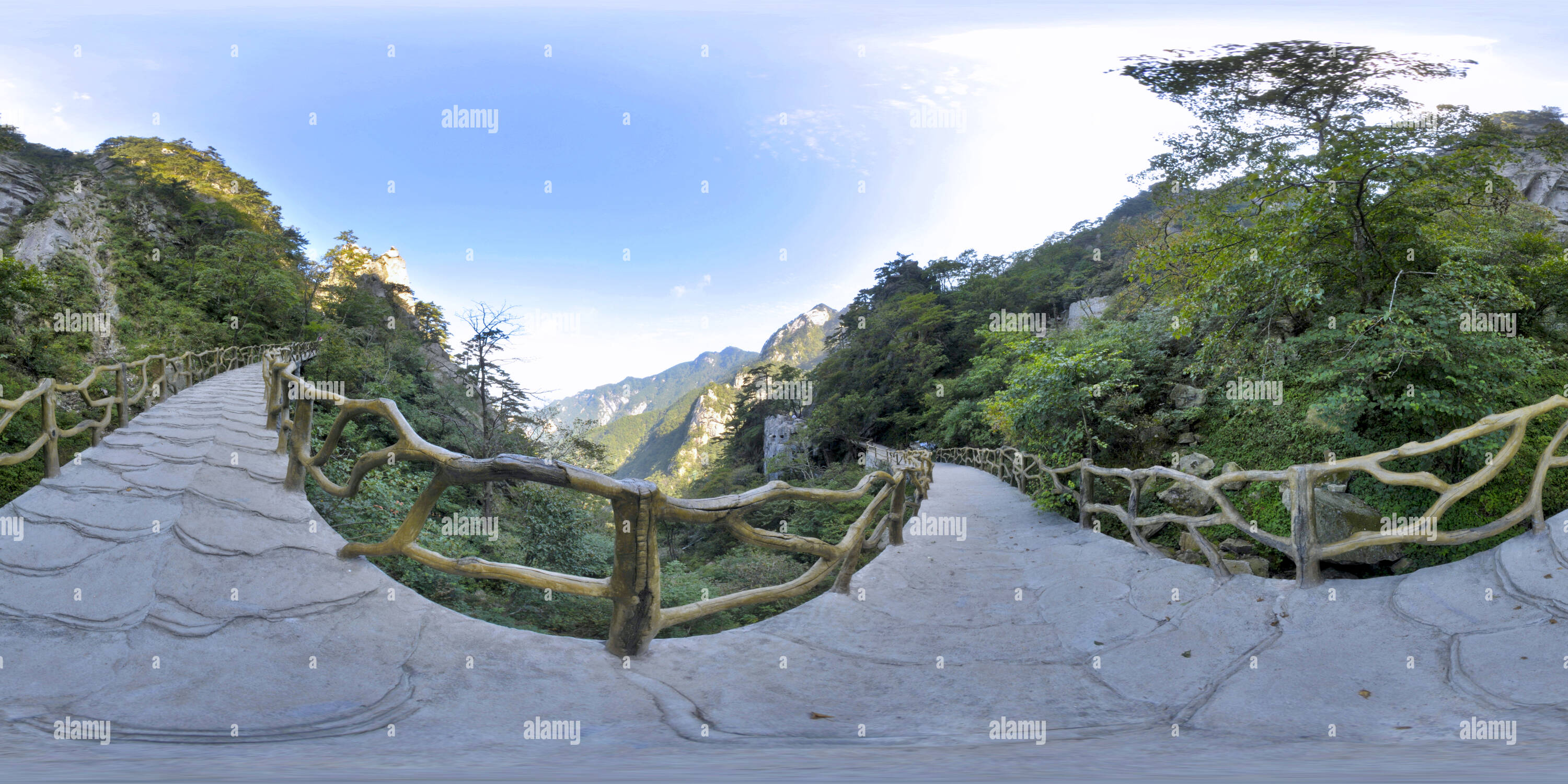 360° view of The path along the cliff (307) 栈道 - Alamy