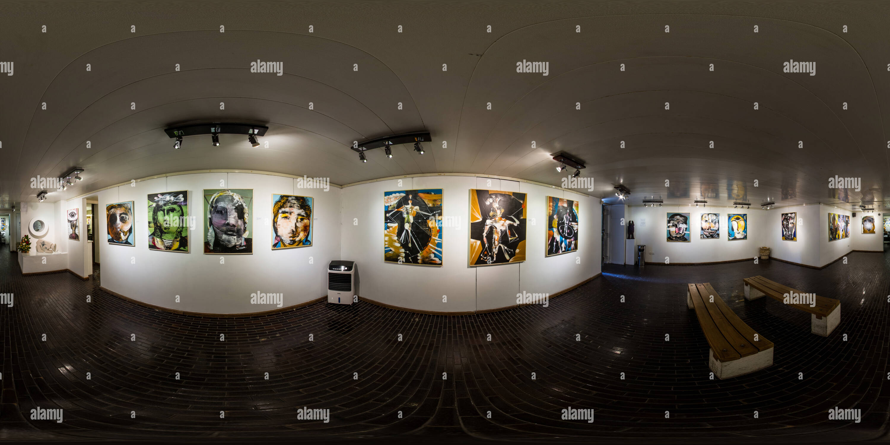 Seyhoun art gallery hi-res stock photography and images - Alamy