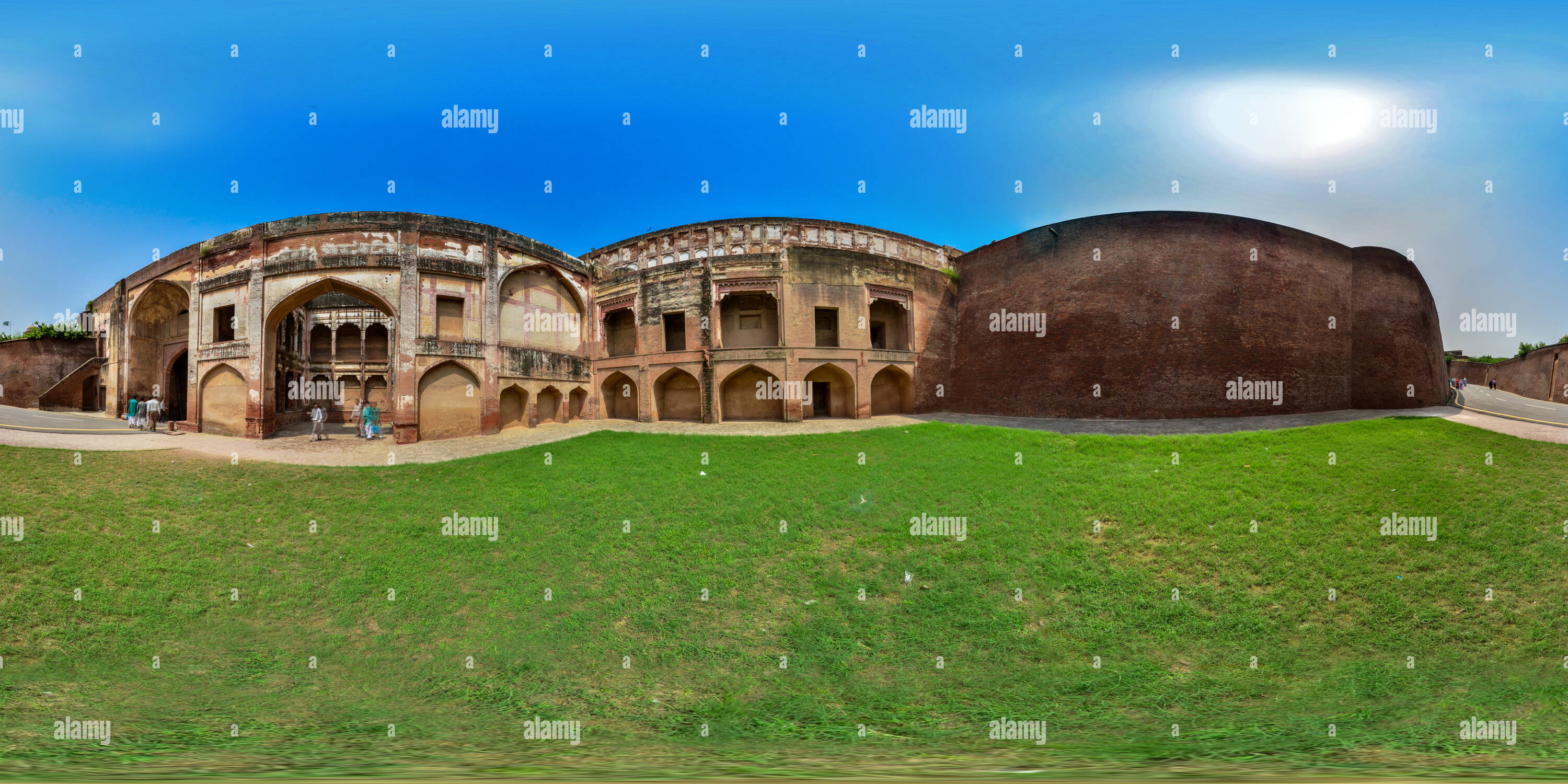 Hathi gate hi-res stock photography and images - Alamy