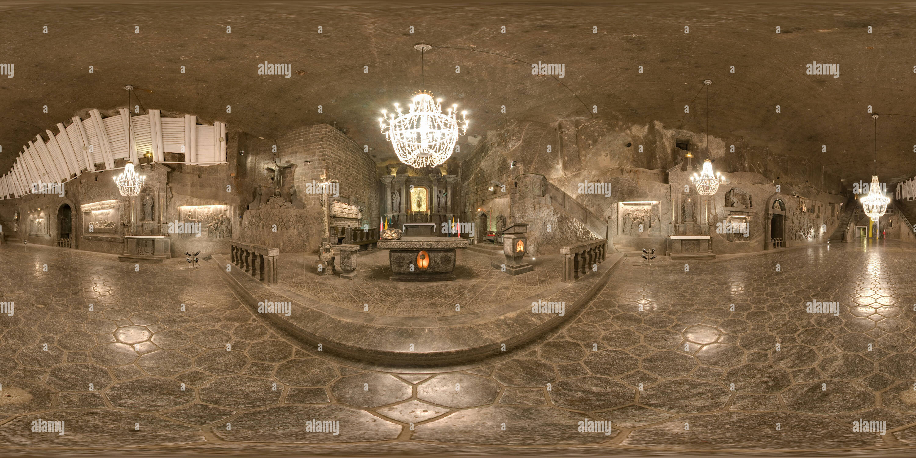 360° view of WIeliczka Salt Mine - The Chapel of St. Kinga (1886 - Alamy