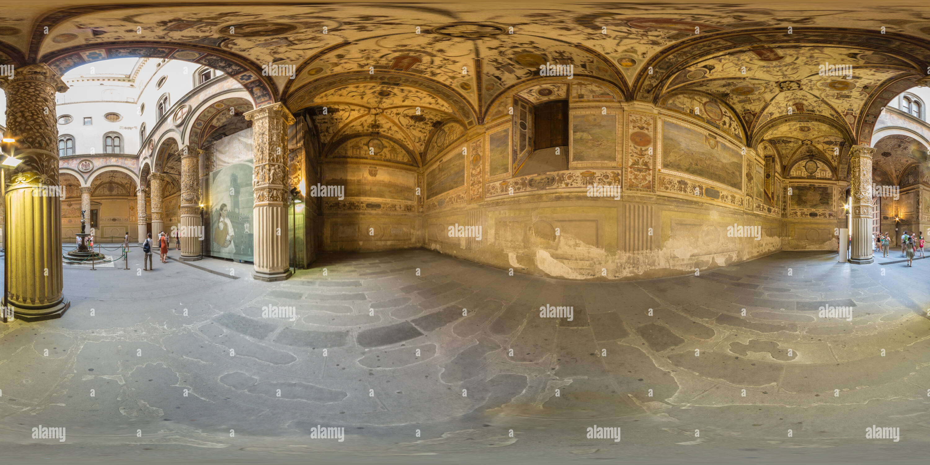 360° view of Palazzo Vecchio. Florenz - Alamy