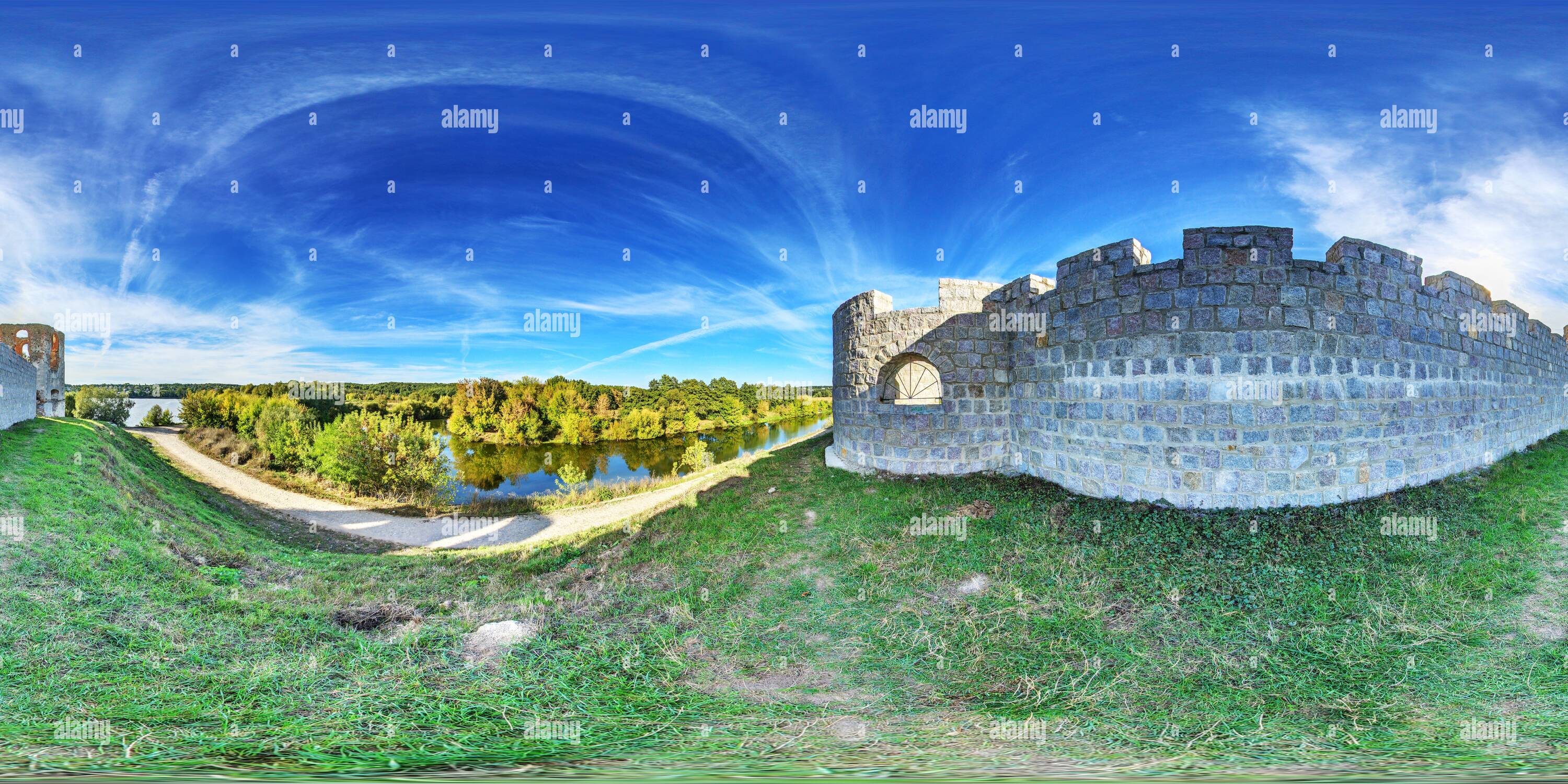 360° view of New walls of ruined castle - Alamy