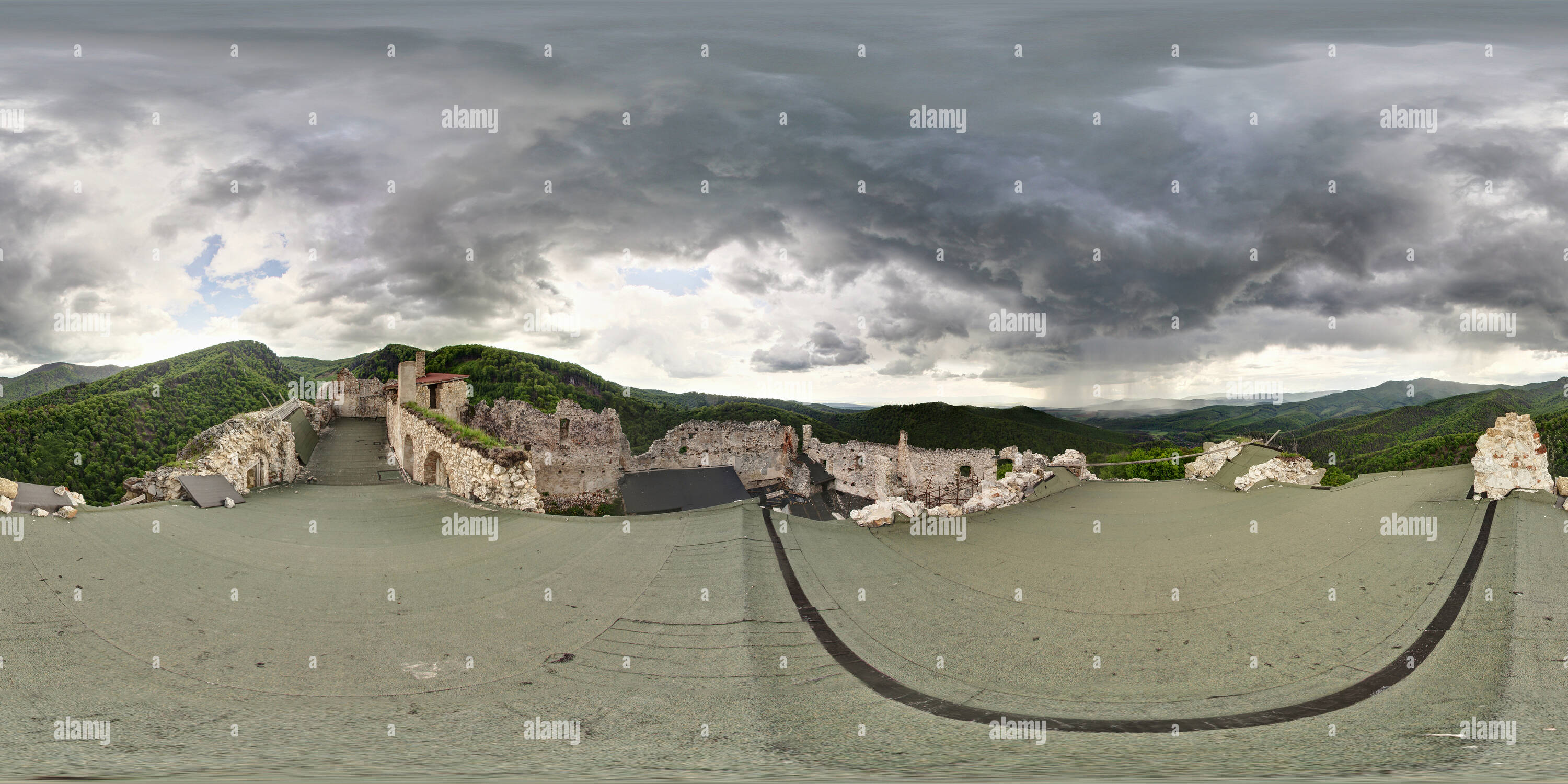 Uhrovec castle hi-res stock photography and images - Alamy