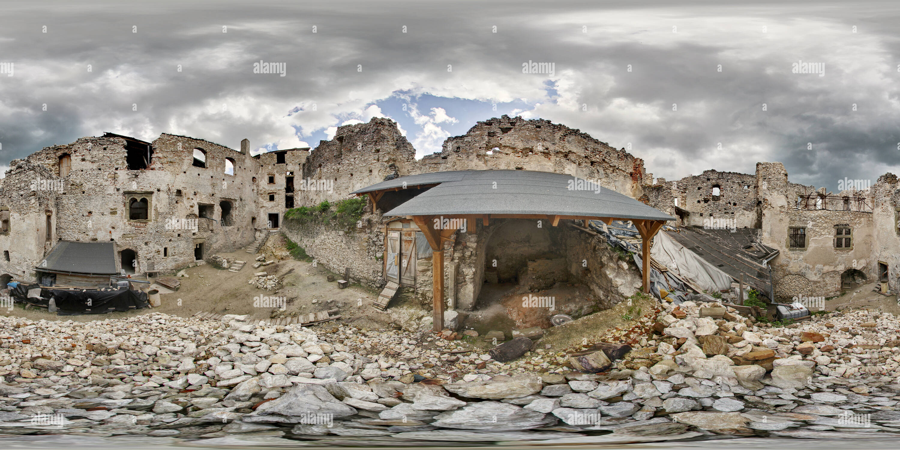 360° view of Castle Uhrovec, upper castle - Alamy
