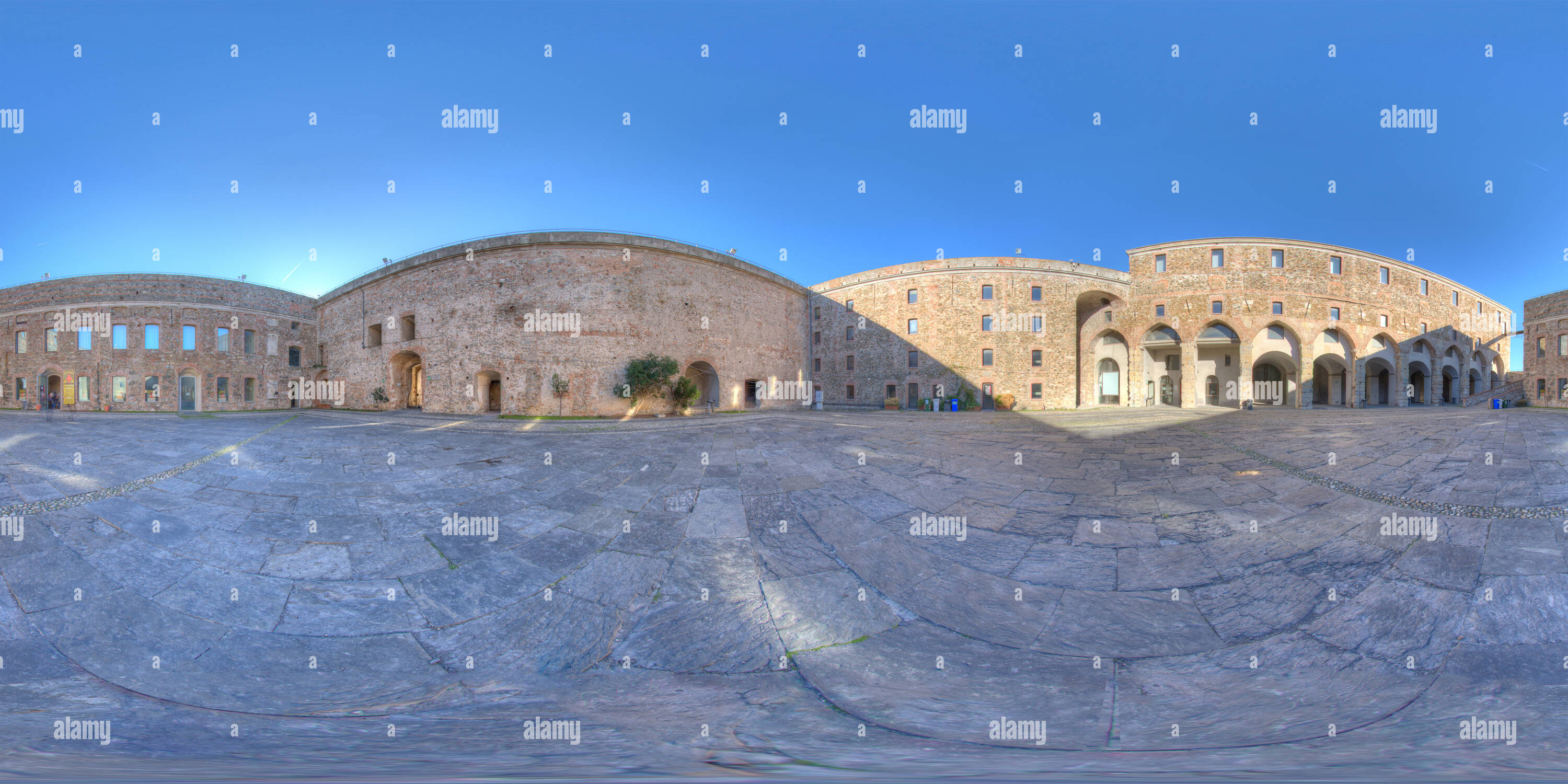 360° view of Savona,Priamar fortress,the big square - Alamy