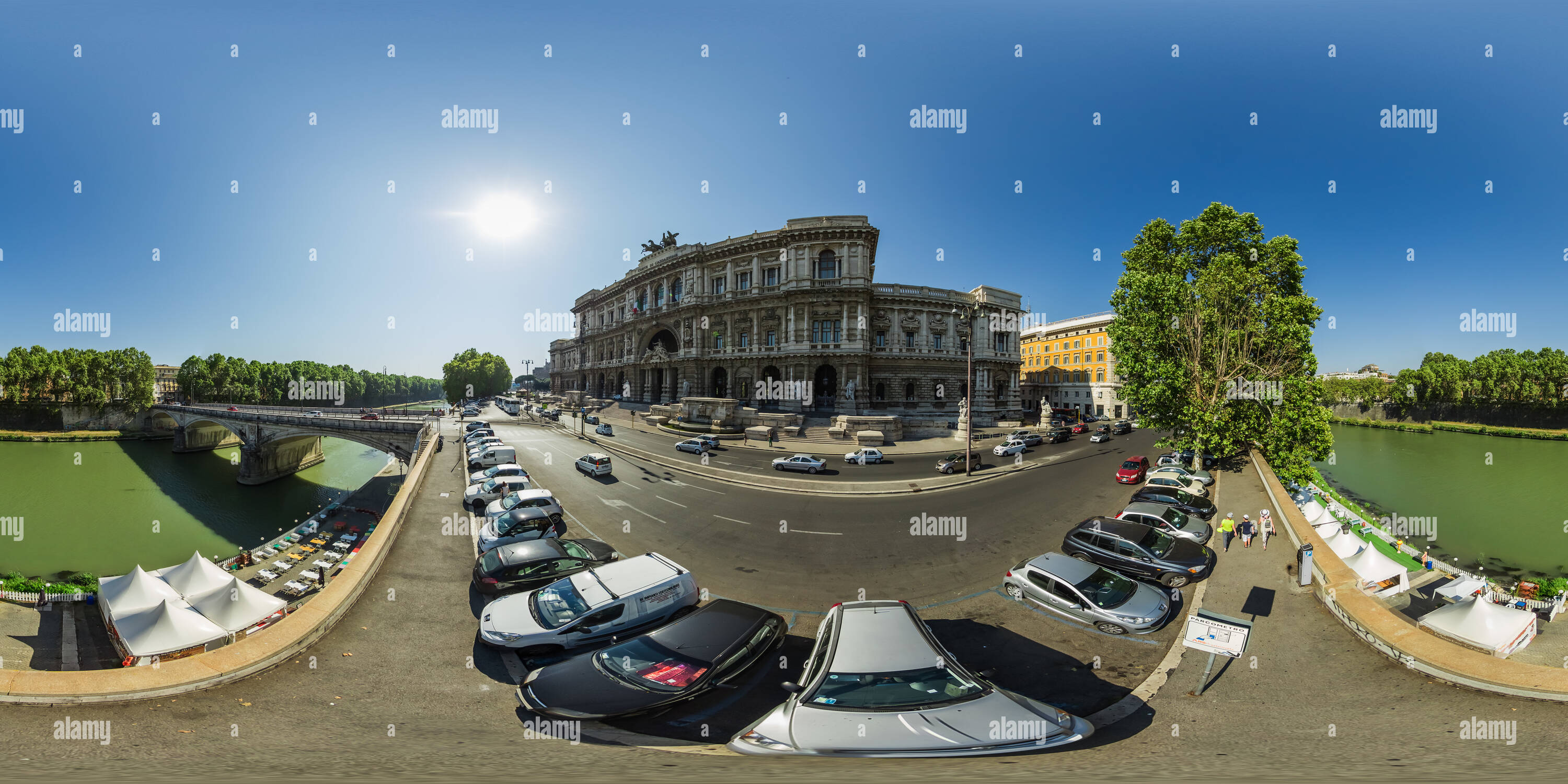 360° view of Palazzo Di Giustizia Rome Iv - Alamy