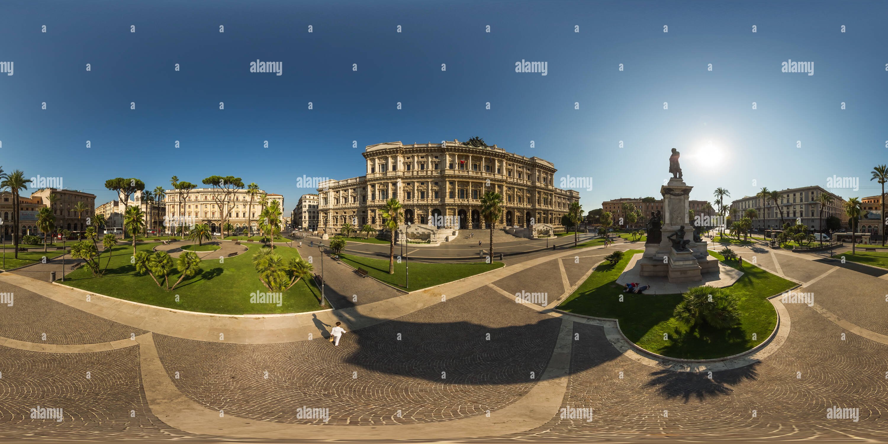 360° view of Palazzo Di Giustizia Rome VI - Alamy