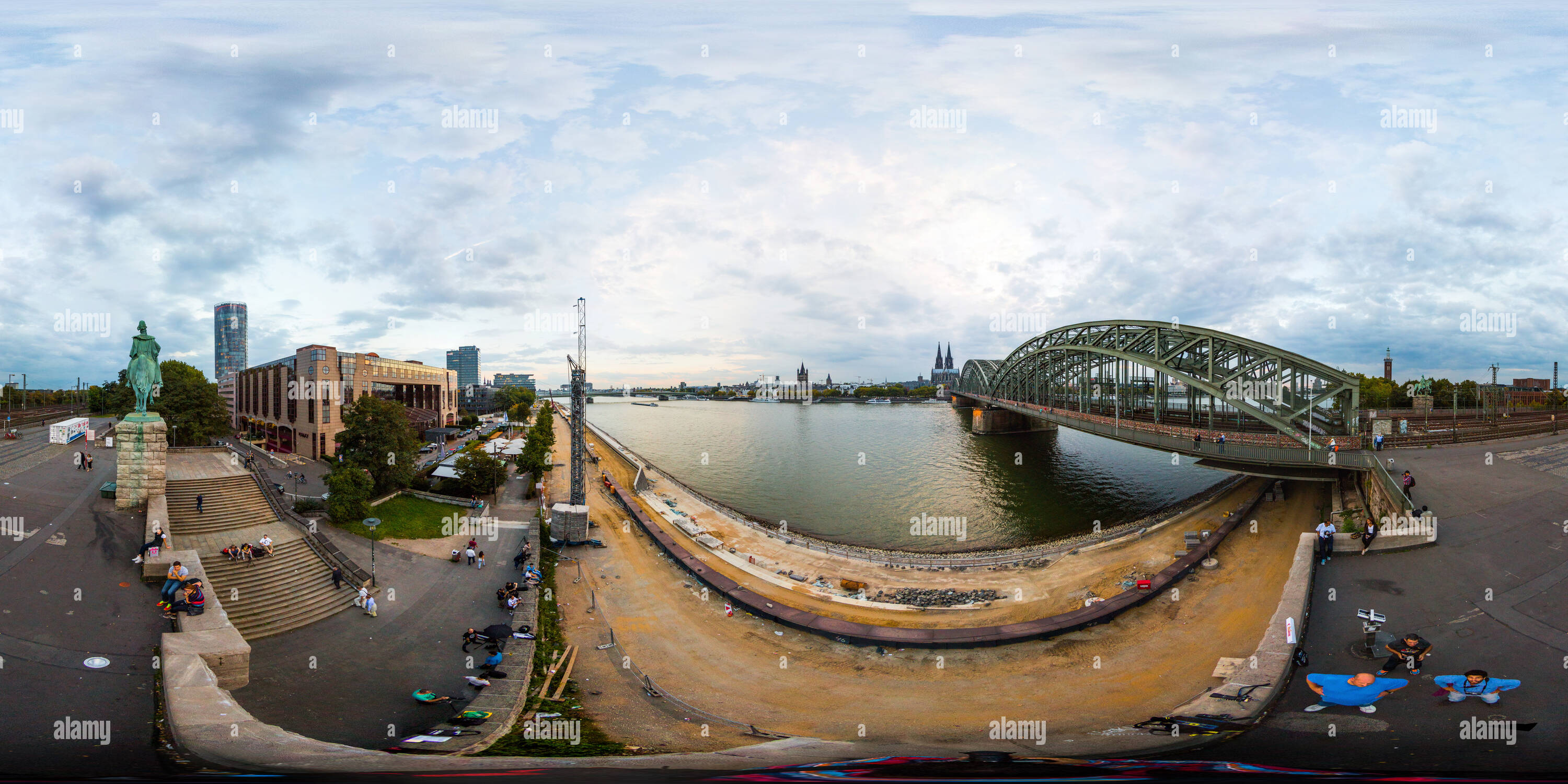 Colonge hi-res stock photography and images - Alamy