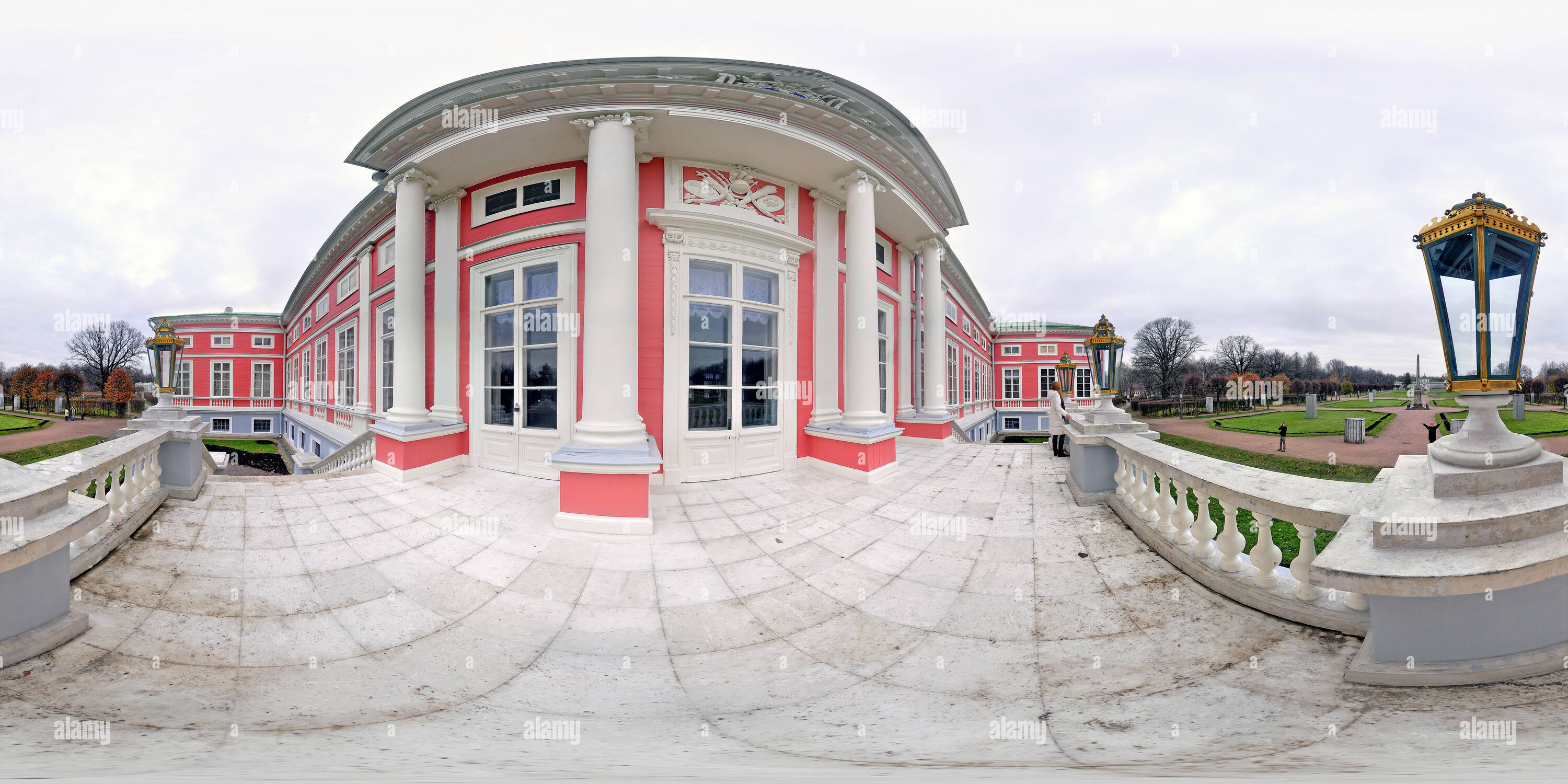 360° view of Kuskovo Palace - Moscow - Alamy