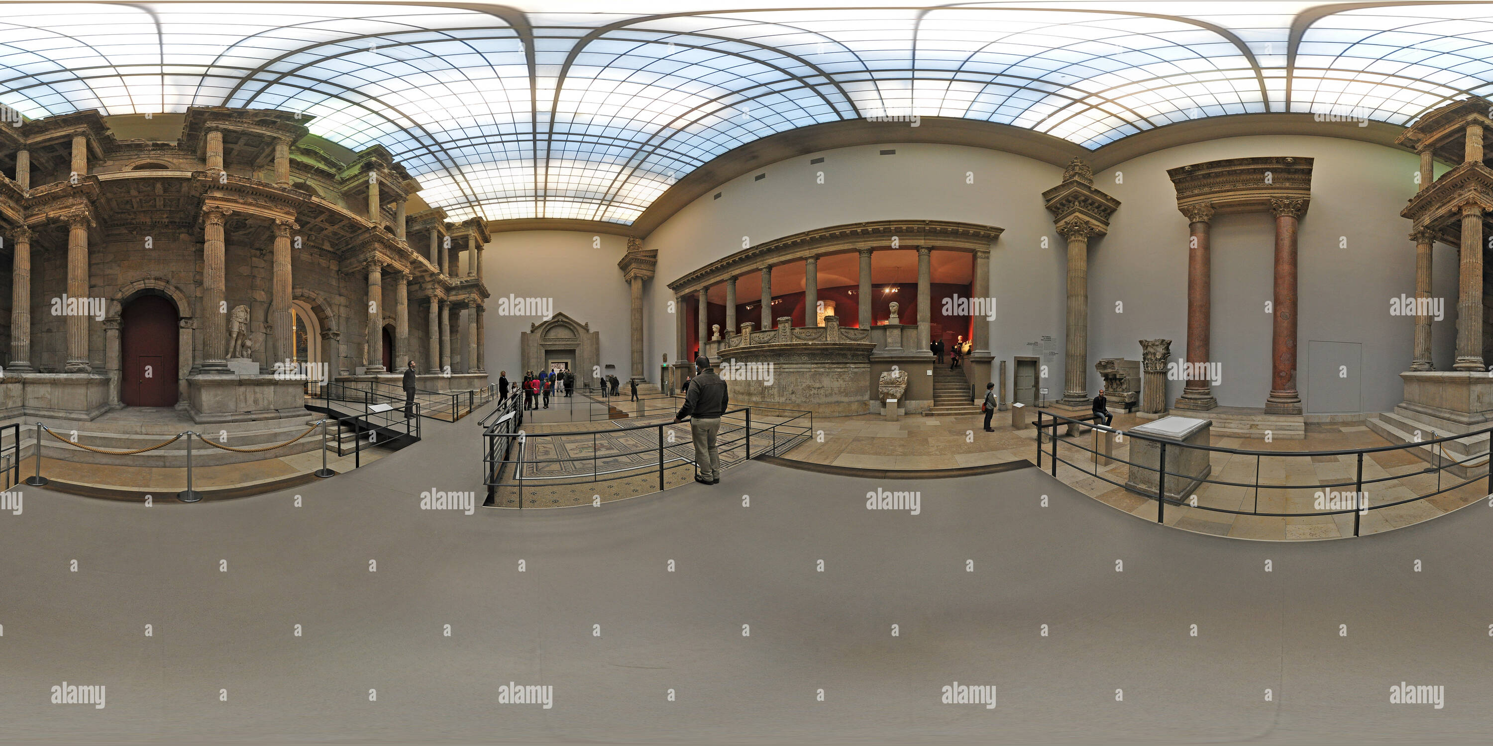 360° view of Exposition of Pergamon Museum - Alamy