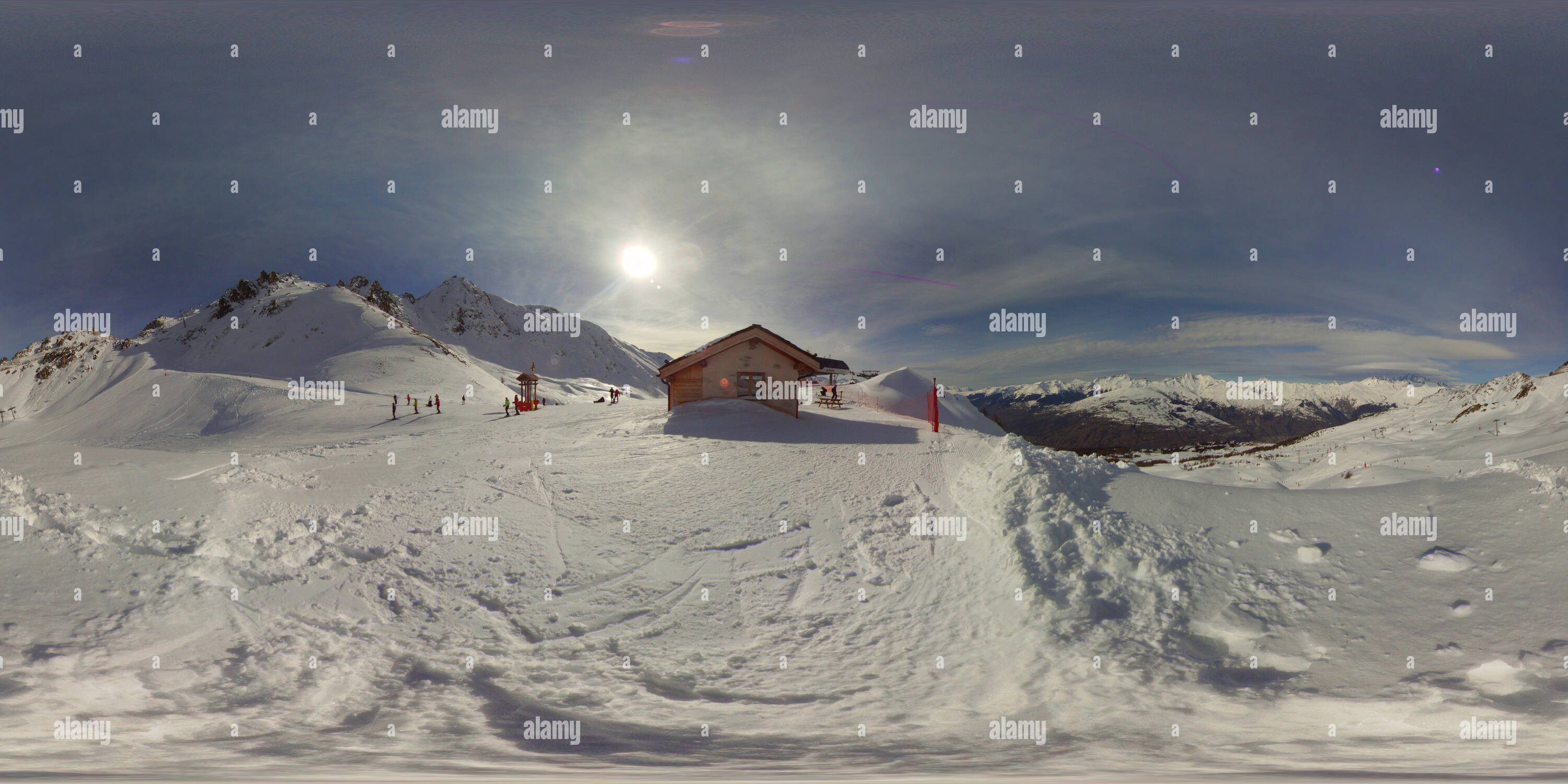 360° view of Les Arcs 1800. View from Le Derby chairlift - Alamy
