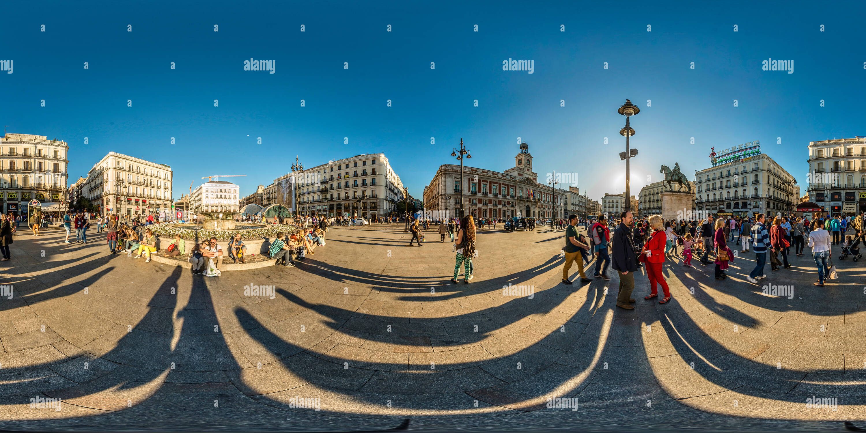 360° view of Plaza Puerta del Sol, Madrid, 2015 - Alamy