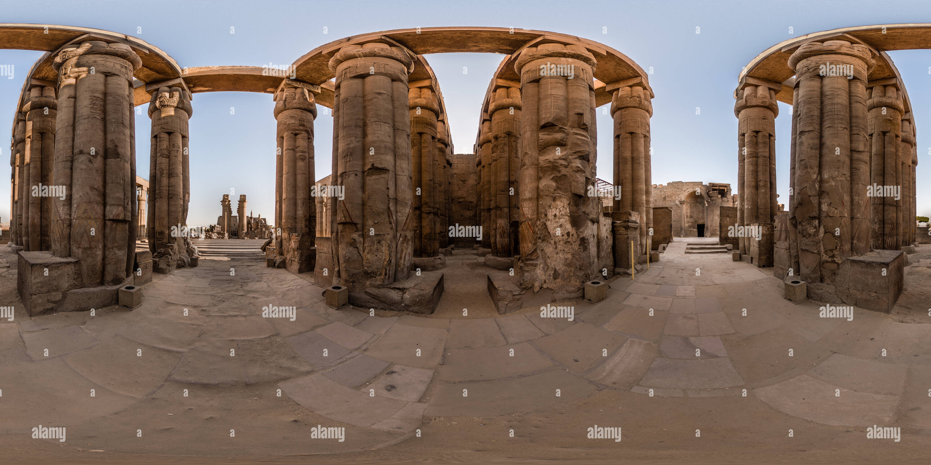 360° view of Hypostyle Hall at Luxor Temple - Alamy