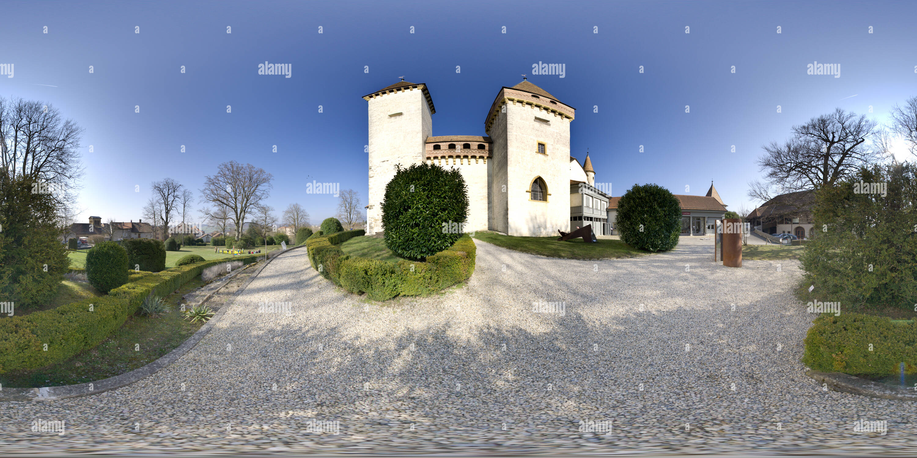 360° view of La Sarrat Castle - Alamy
