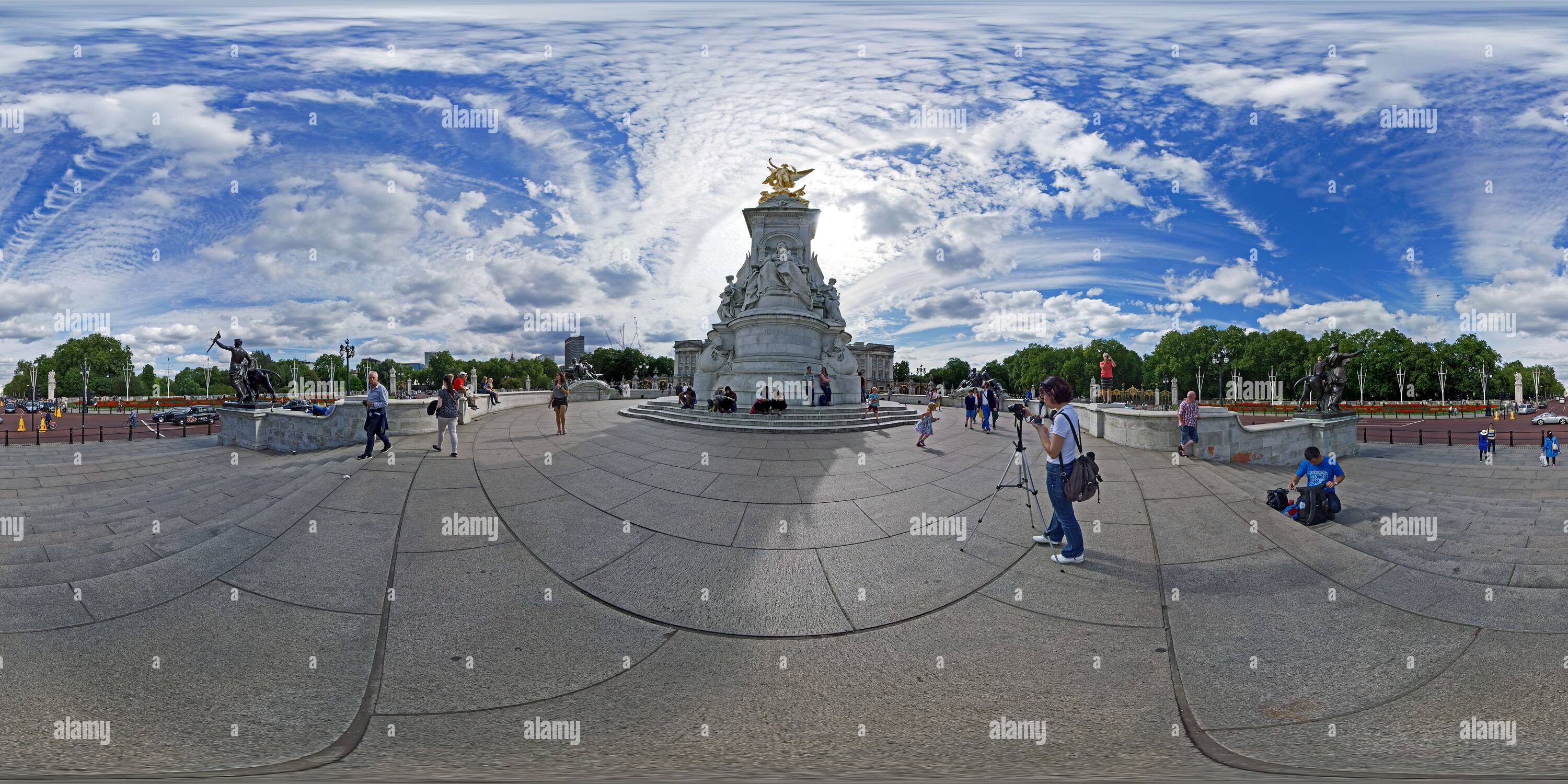 360° view of London, Victoria Memorial - Alamy