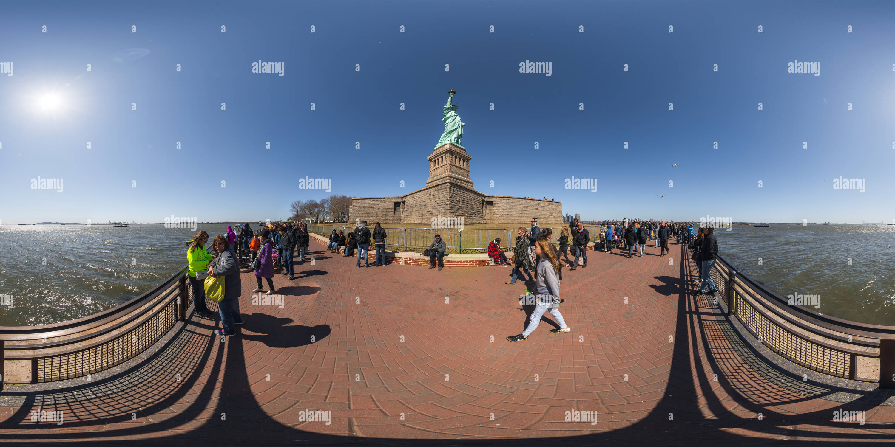 360° view of Statue of Liberty, Liberty Island, New York - Alamy