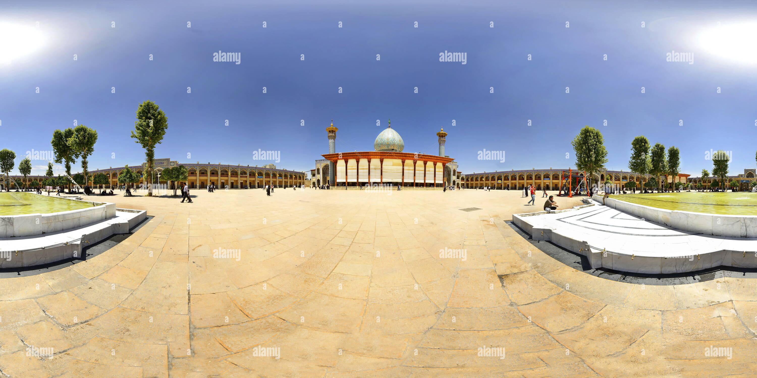360° view of Shah Cheragh Mosque, Shiraz, Iran - Alamy