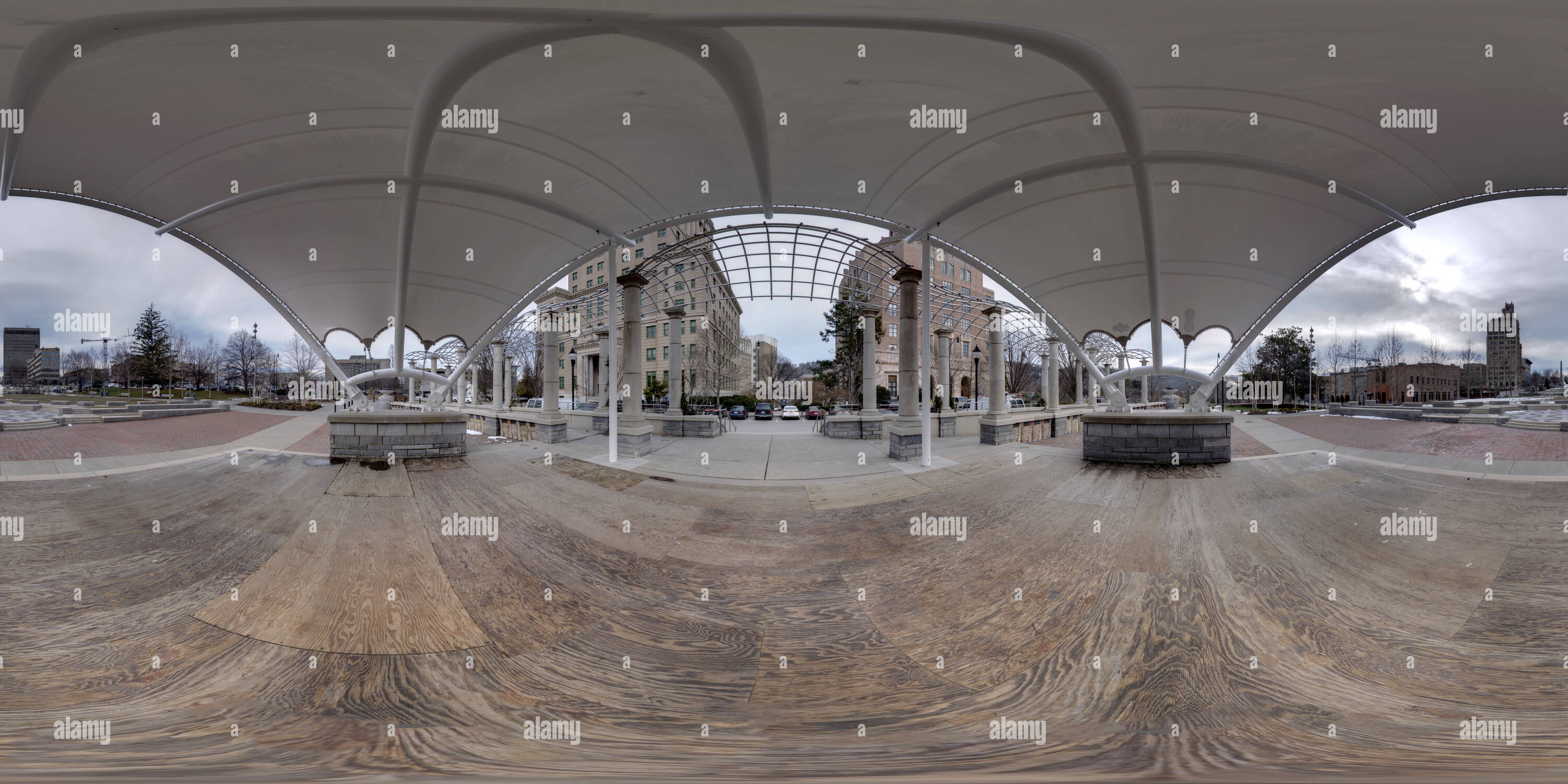 360° view of Pack Square Park, Asheville - Alamy