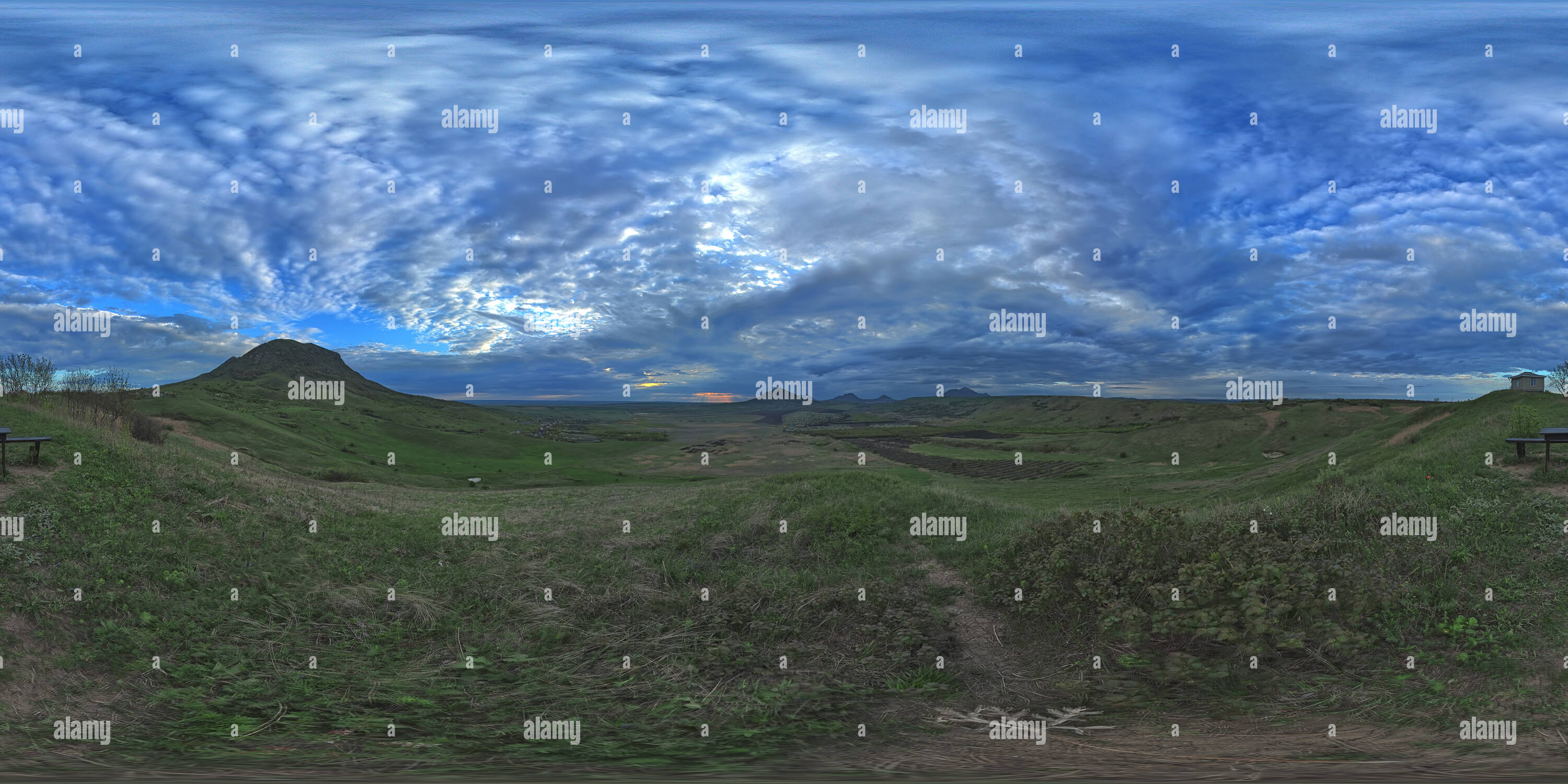 360° view of The edge of land - Alamy