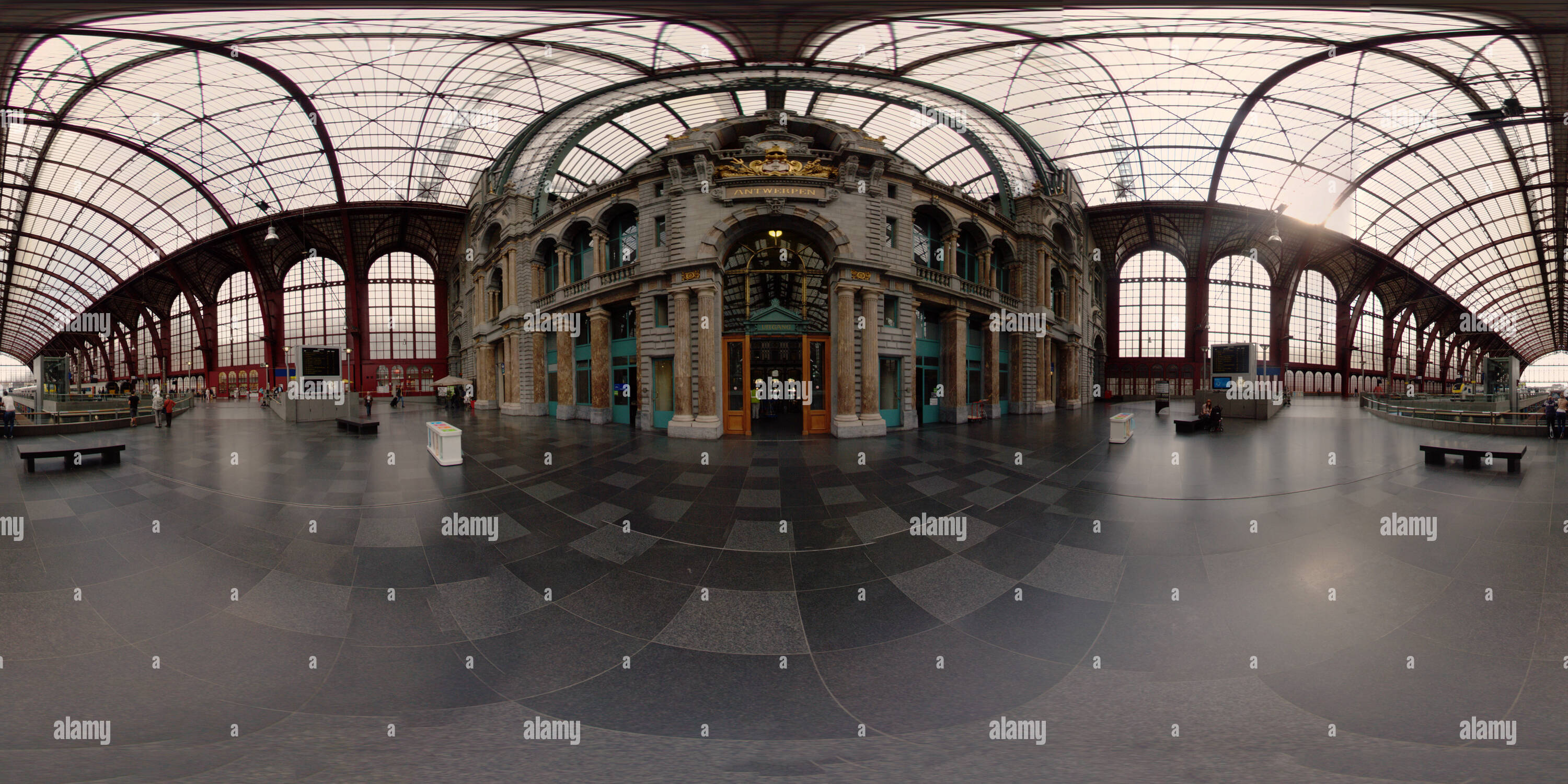 360° view of Antwerp centraal Train Station - Alamy