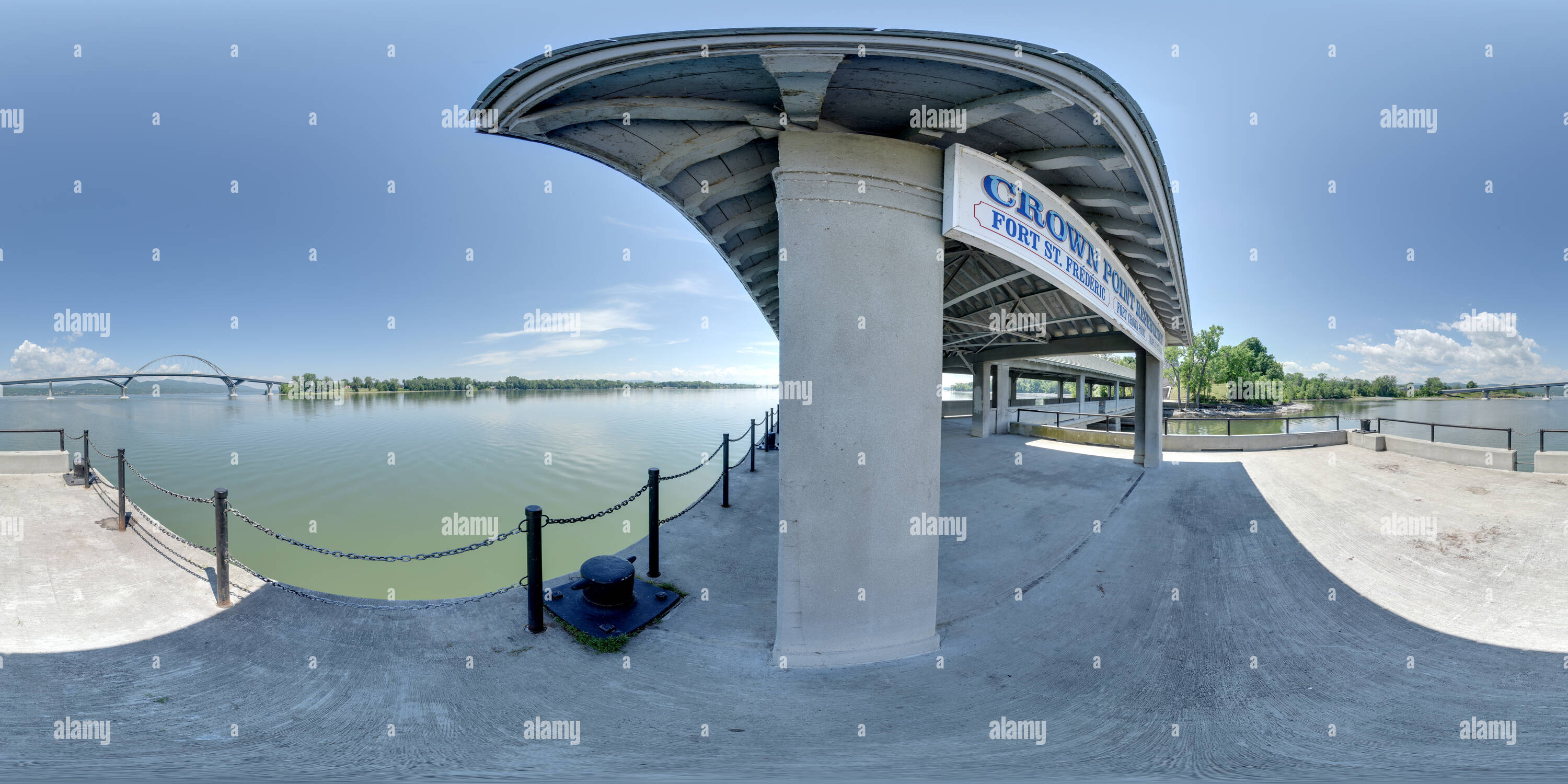 Champlain bridge crown point new hi-res stock photography and images ...