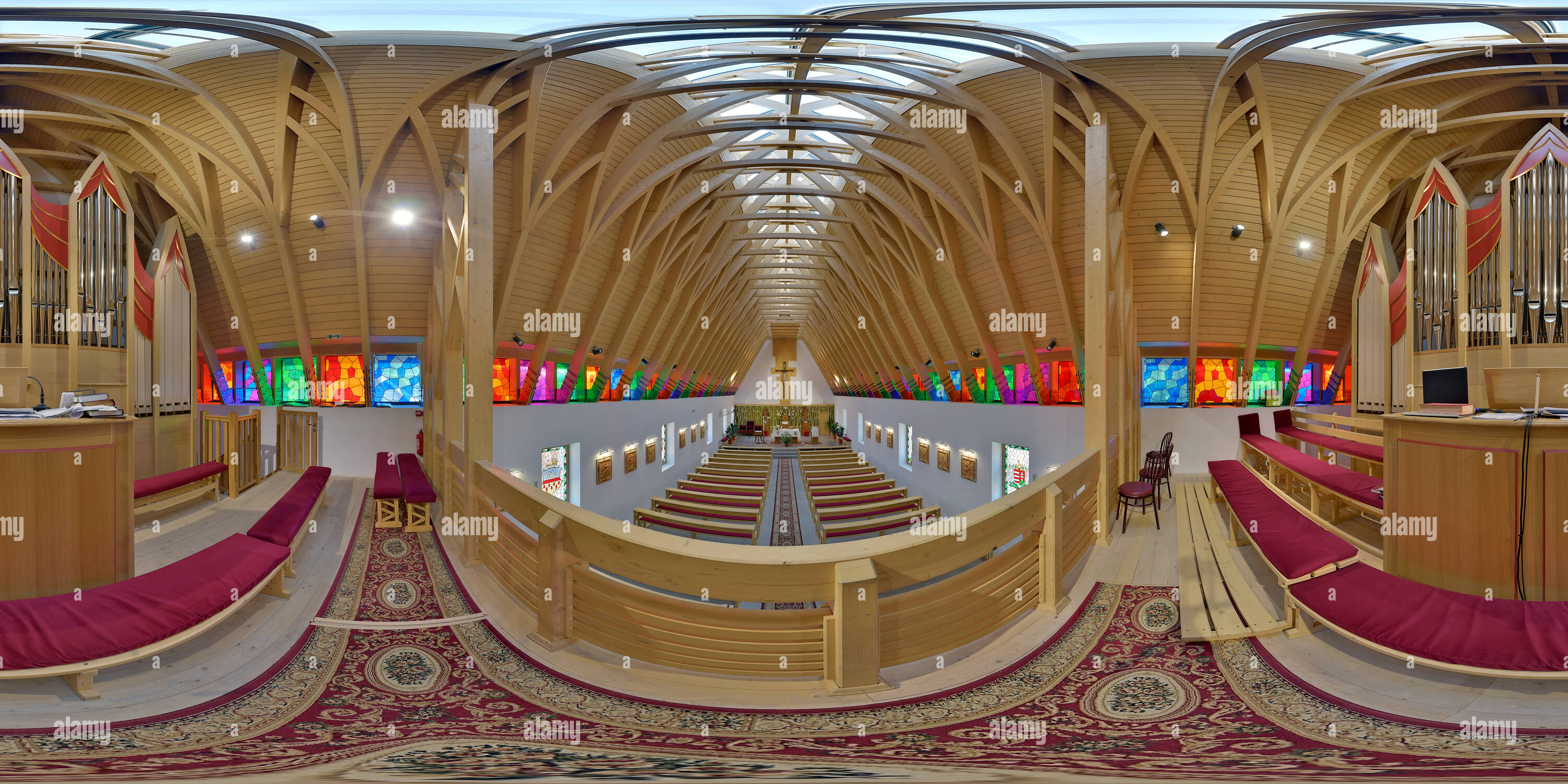 360° view of Saint Joseph Catholic Church's Interior in Zeteváralja ...