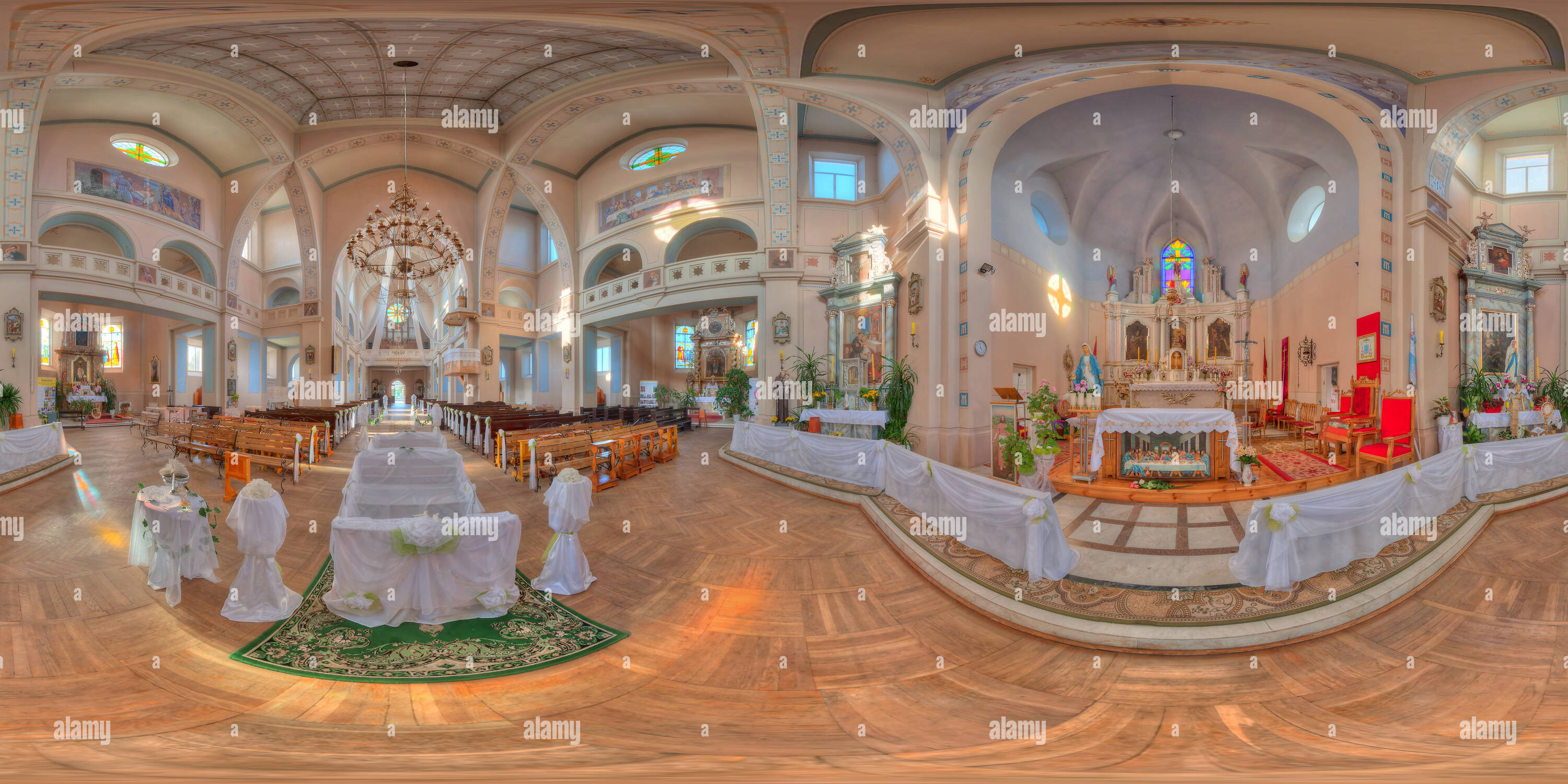 360° view of Catholic Church interior Radun Belarus - Alamy
